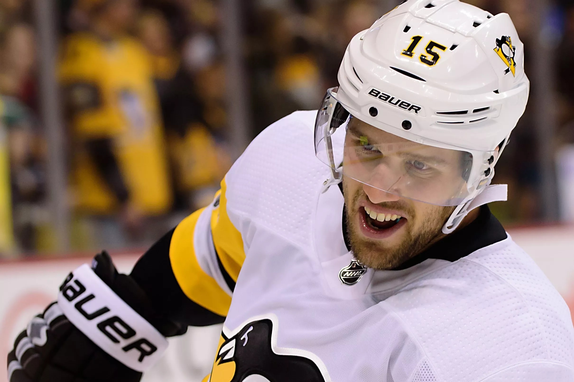 Riley Sheahan ends his goal drought and scores for the Penguins