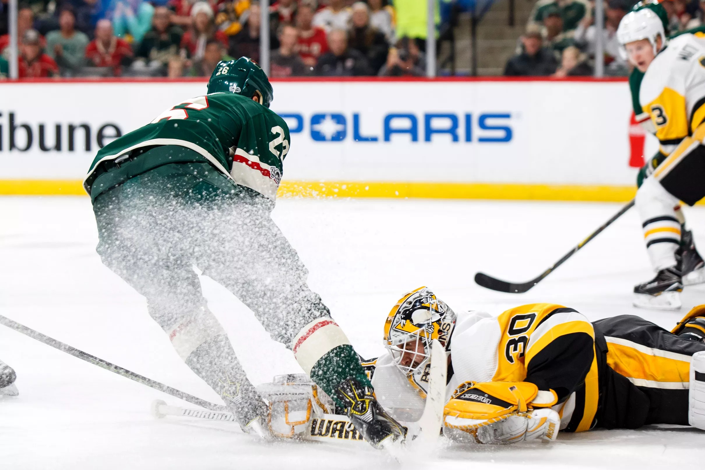 RECAP: Penguins Fall to Wild in Tight Game; Lose 2-1