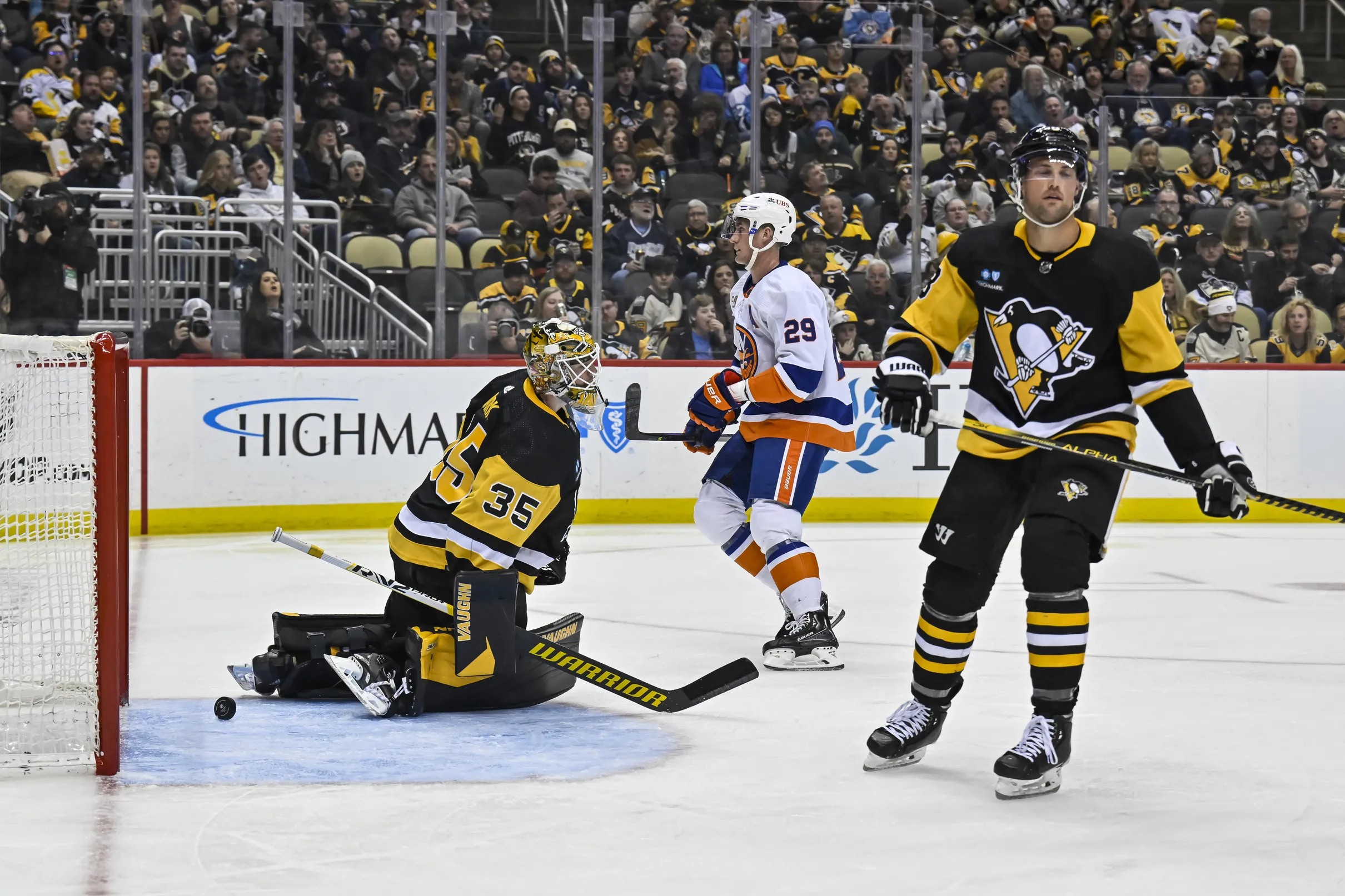 Where it went off the rails for Ron Hextall and the Penguins