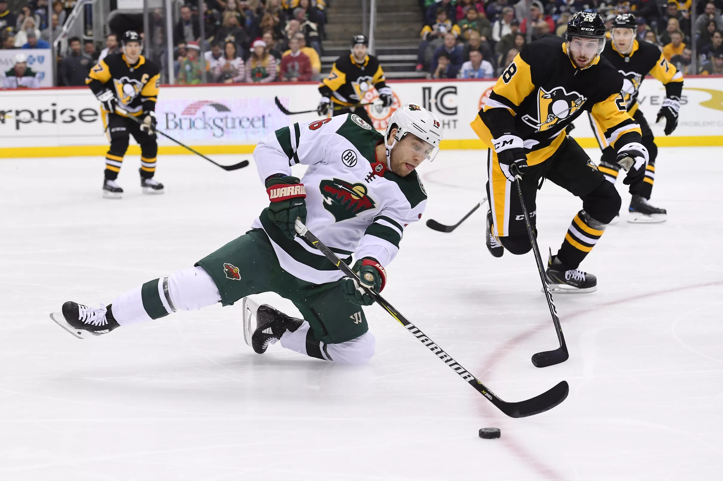Penguins trade rumors: Reports again tie Pittsburgh to Jason Zucker ...