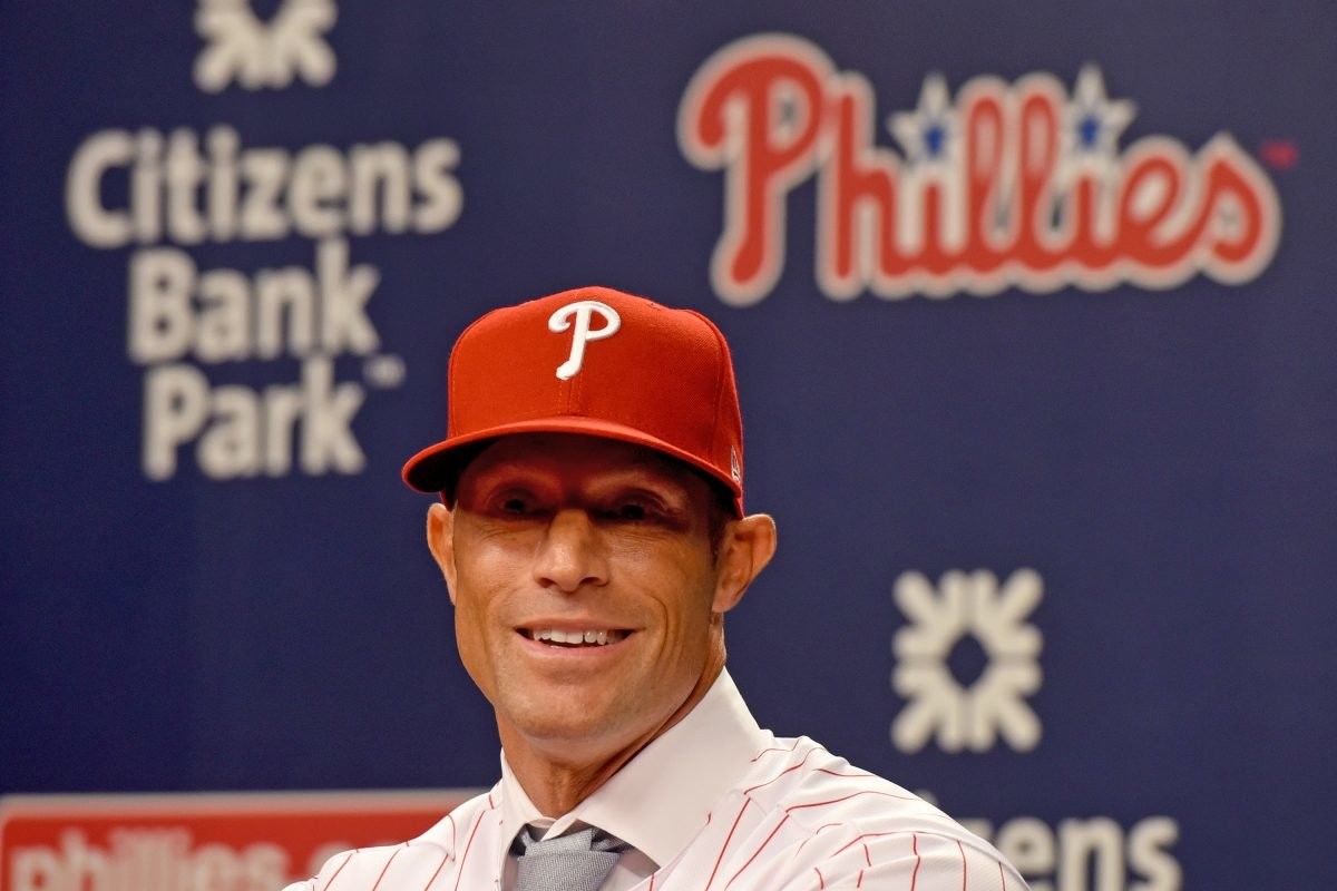 Phillies could hire unconventional bench coach for Gabe Kapler