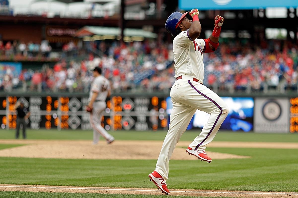 Phillies win second in a row over Giants, 9-7
