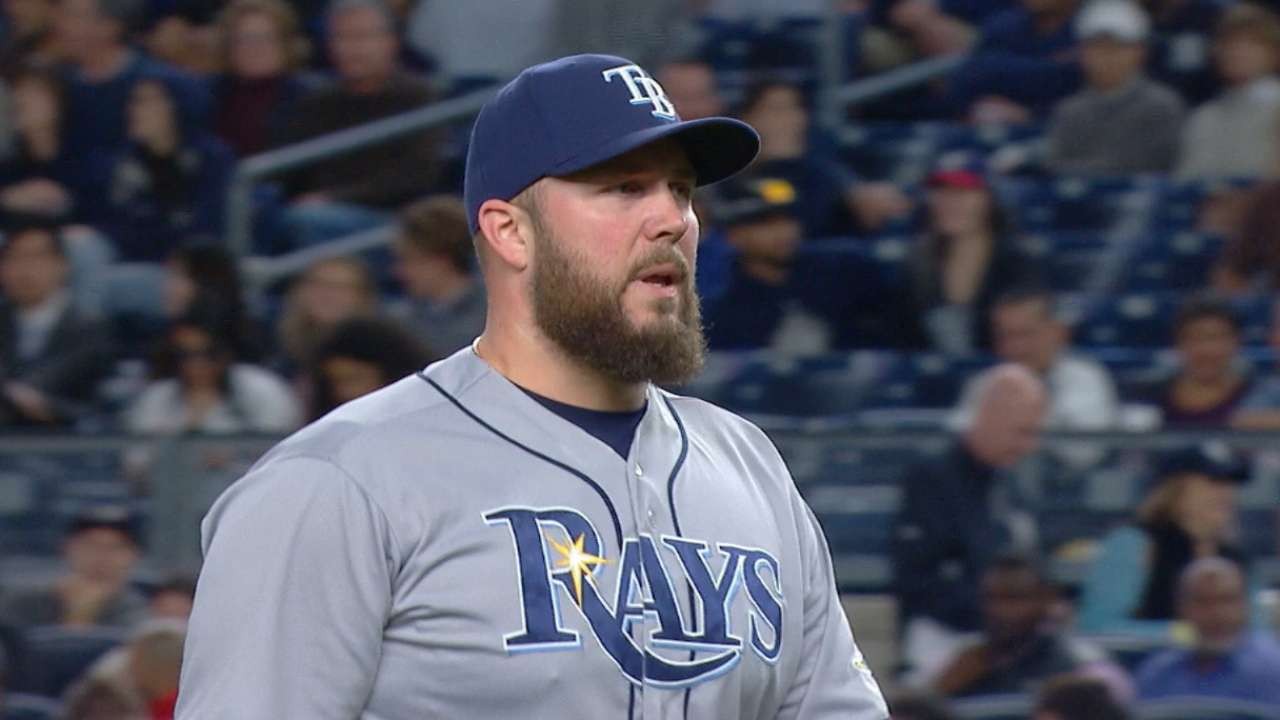 Hunter close to joining Phillies' bullpen