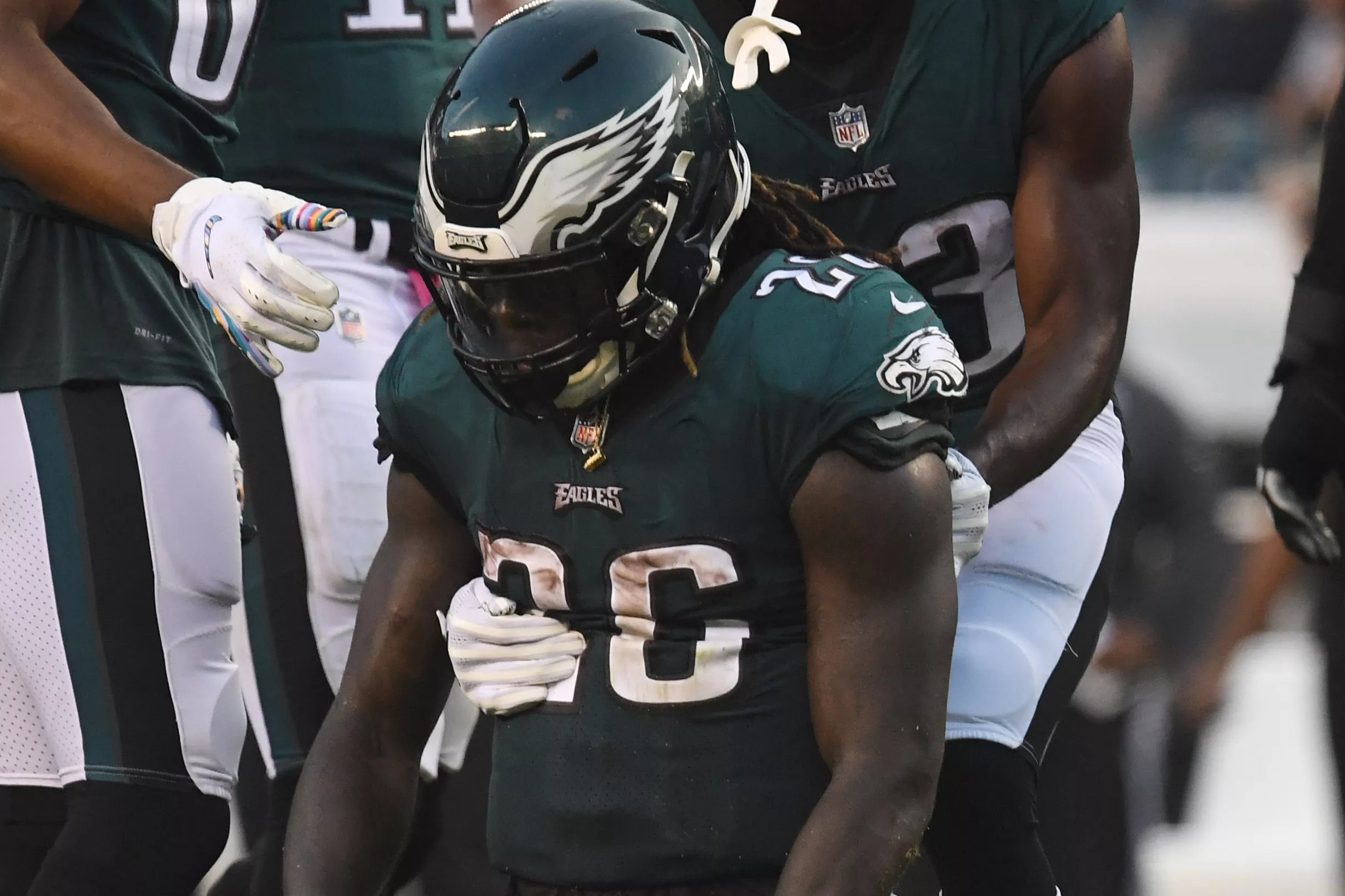 Jay Ajayi Injury: Eagles place running back on injured reserve