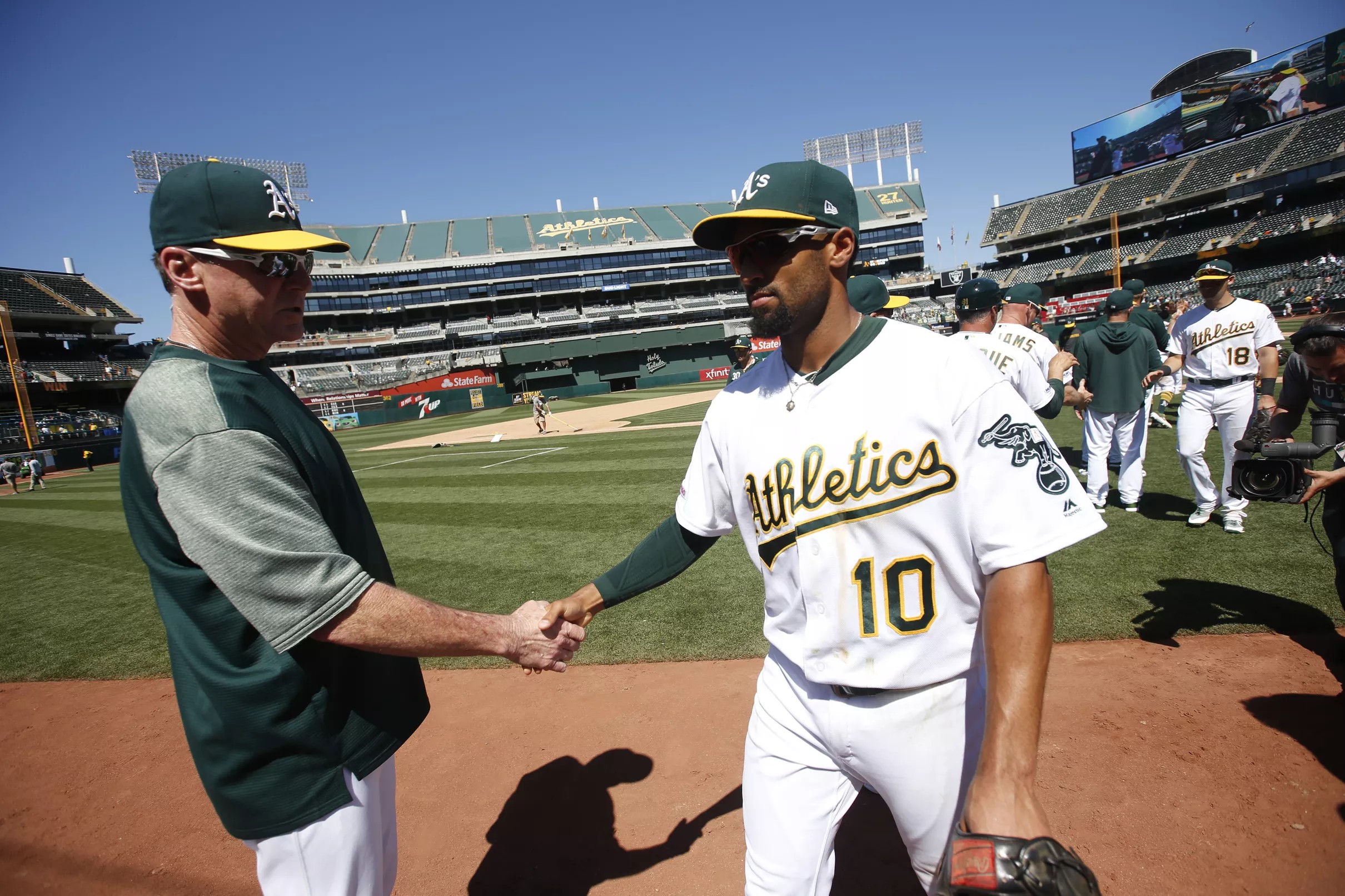 Liam Hendriks, Marcus Semien, Bob Melvin honored with recent awards