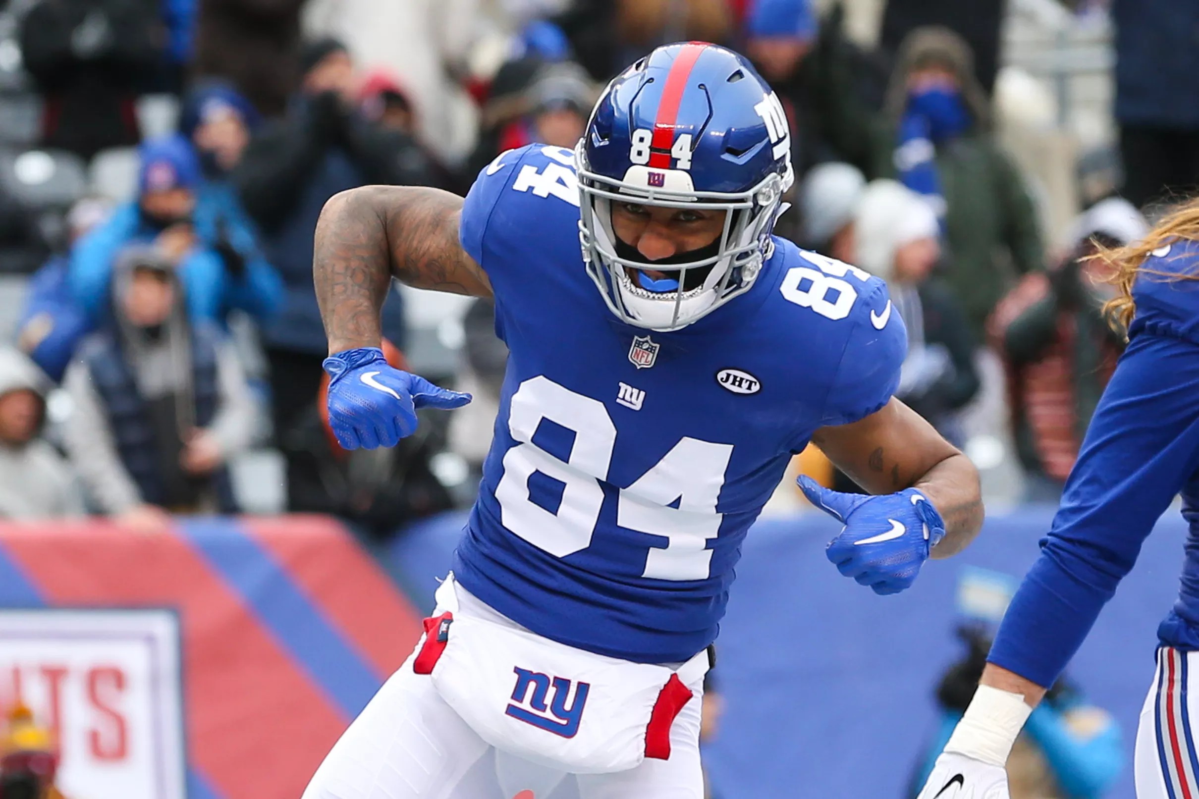 Can Hunter Sharp win role as kick returner, reserve wide receiver?