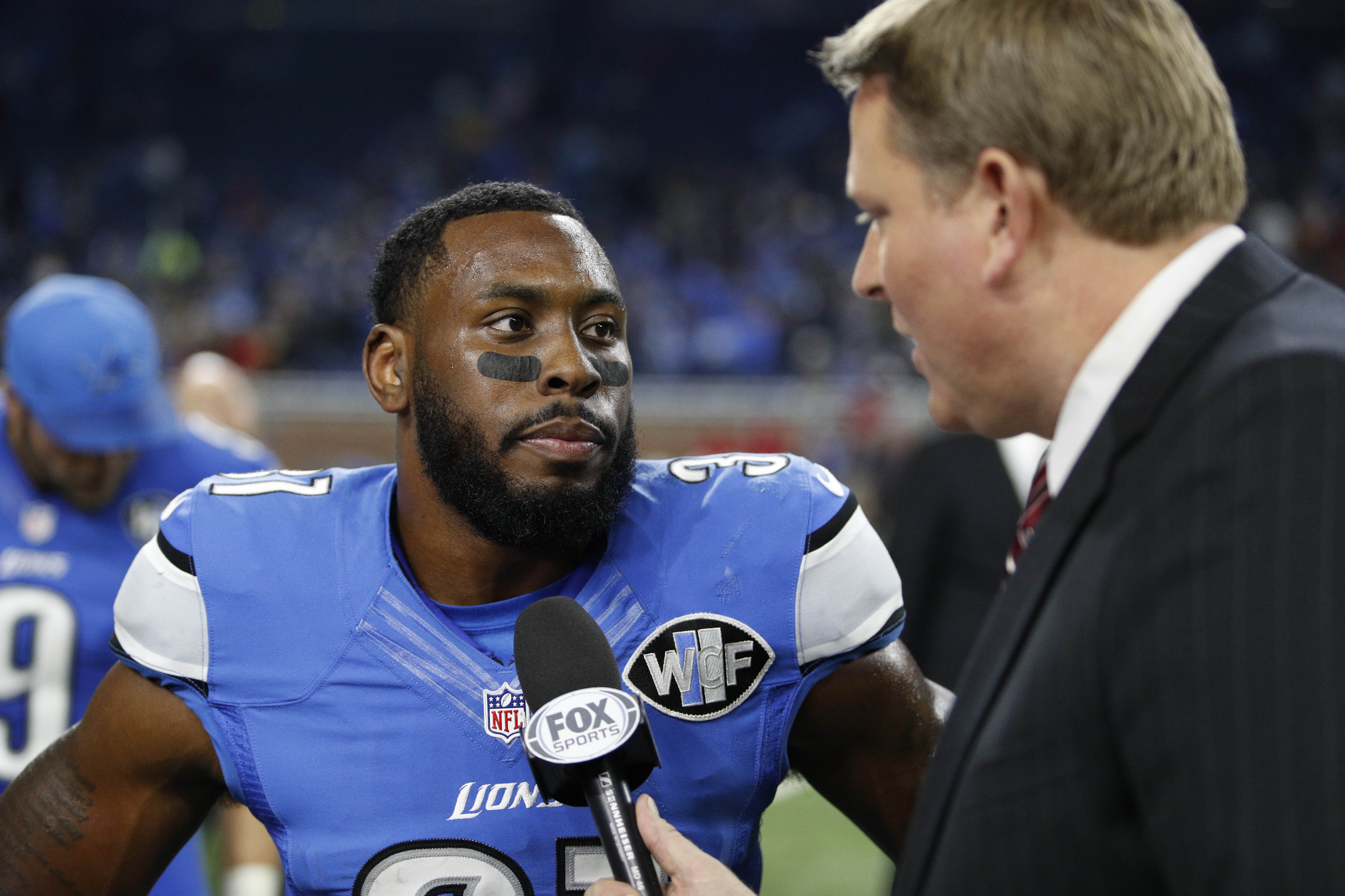 Saints Sign Rafael Bush