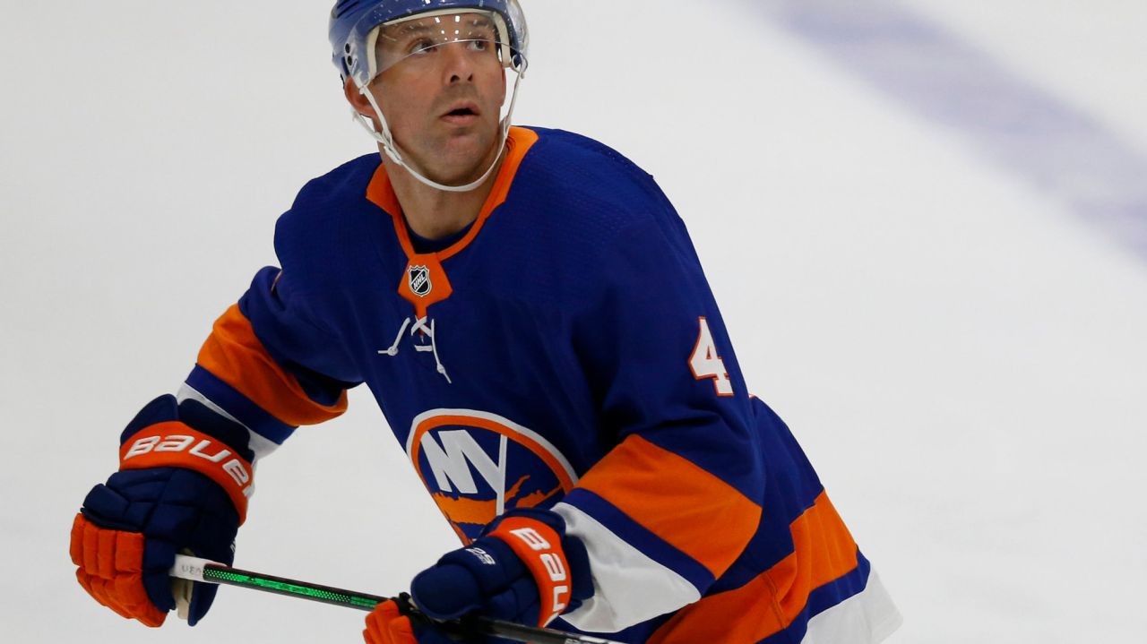 Andy Greene takes injured Johnny Boychuk's spot for Game 2