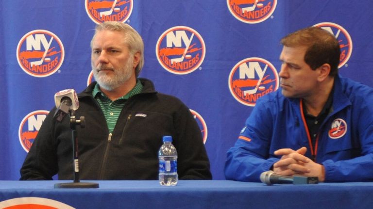 Islanders relieve GM Garth Snow, head coach Doug Weight of duties