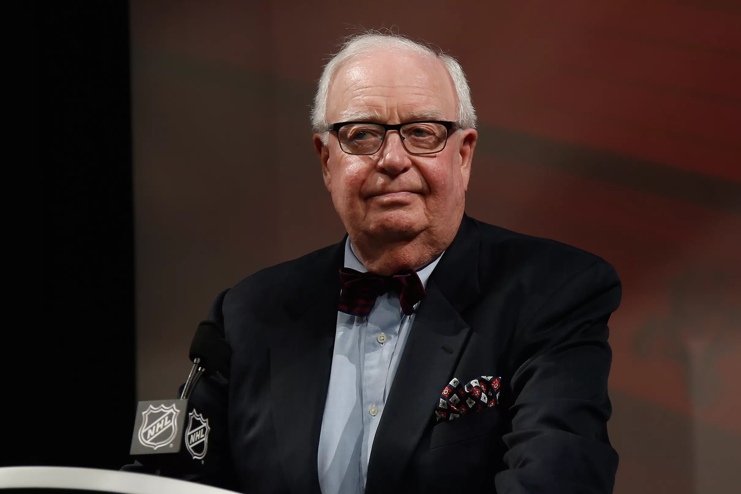 Bill Torrey talks Bossy, bow ties and building the Islanders in Reddit Q&A