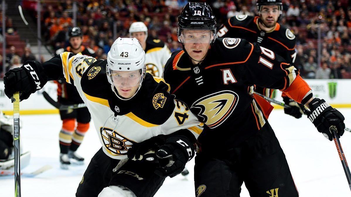 Corey Perry shines in Ducks' win over Bruins