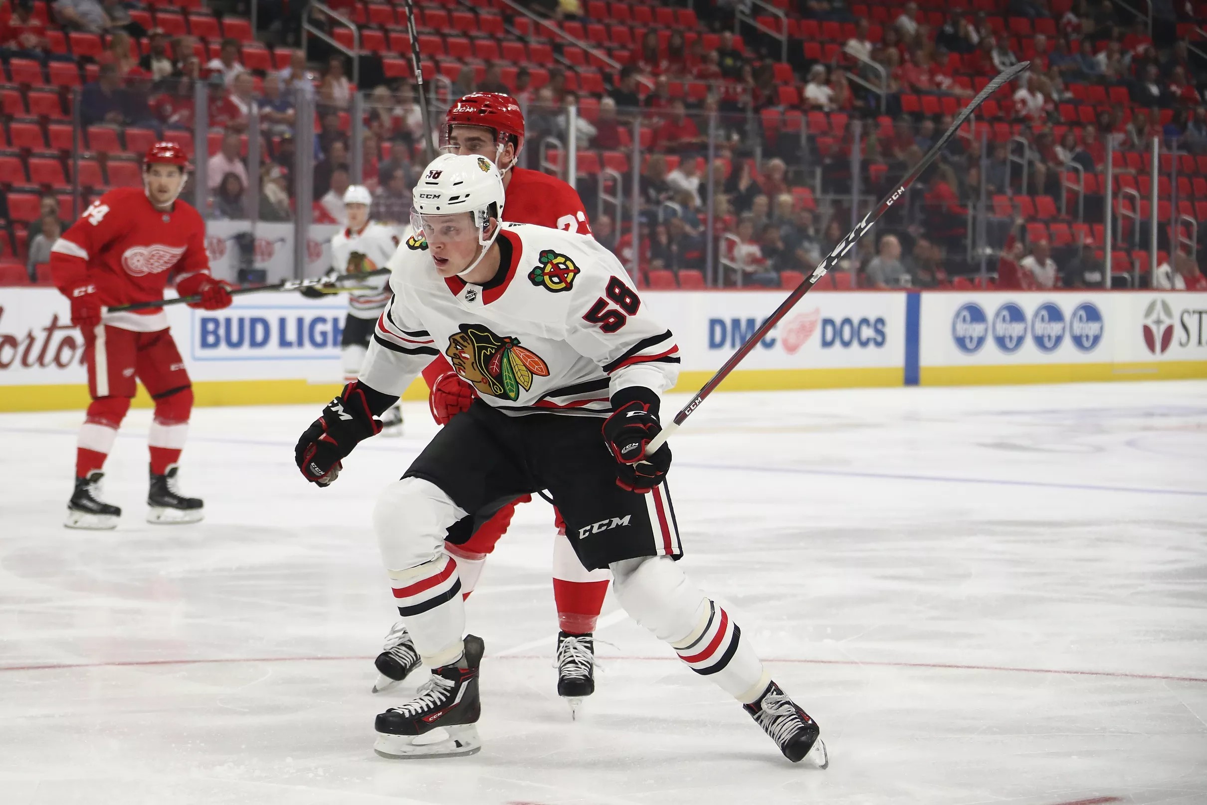 Blackhawks prospect MacKenzie Entwistle makes Canada’s World Juniors team
