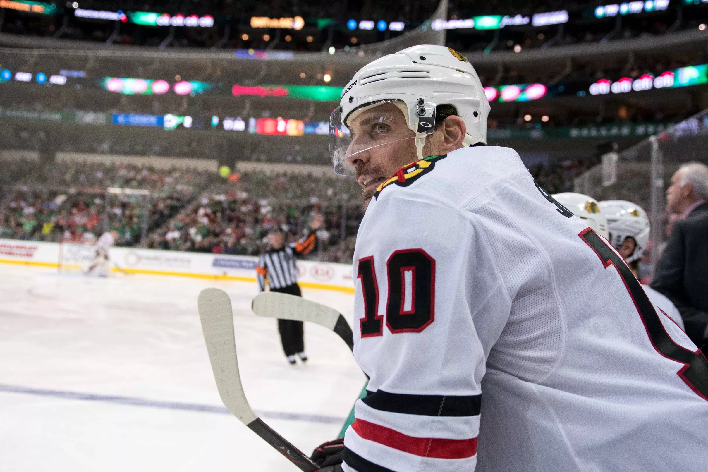 Patrick Sharp set to become Blackhawks’ latest healthy scratch vs. Stars