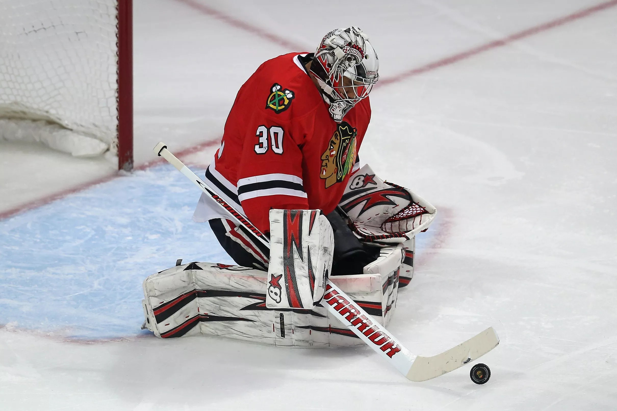 Hockey world reacts to former Blackhawks goaltender Ray Emery’s death