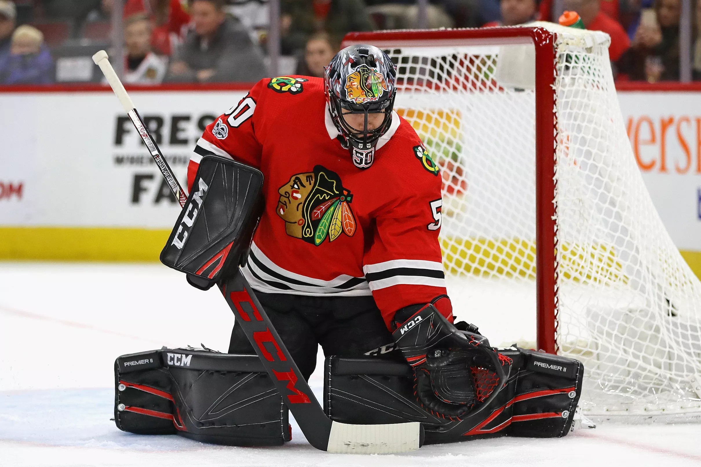Corey Crawford does individual on-ice workout before Blackhawks open ...