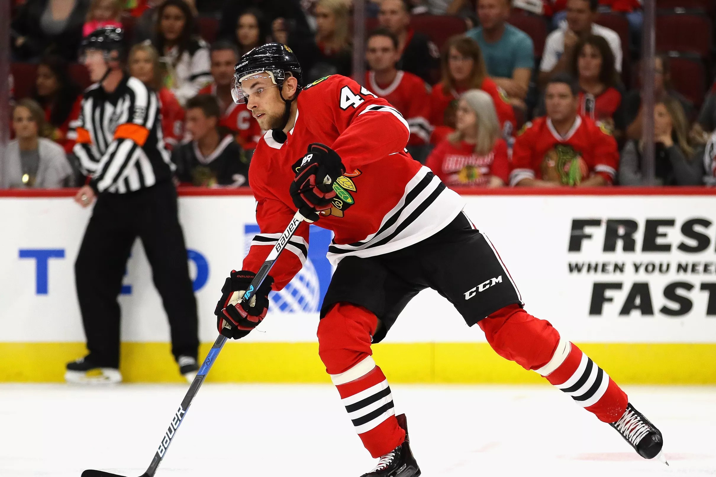 Blackhawks defenseman Jan Rutta learns English by watching Netflix