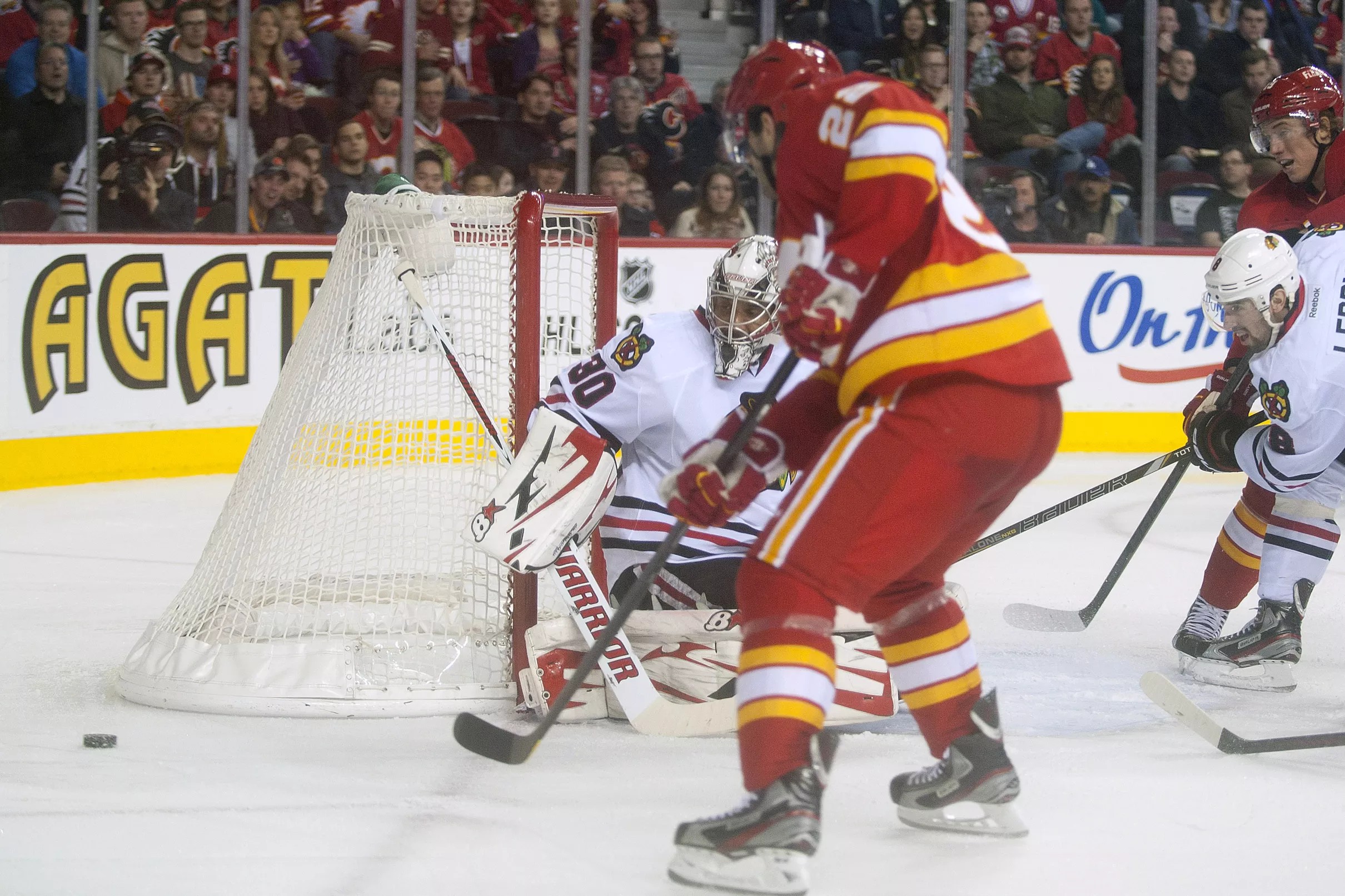 Throwback Thursday: Ray Emery steals a win in Calgary