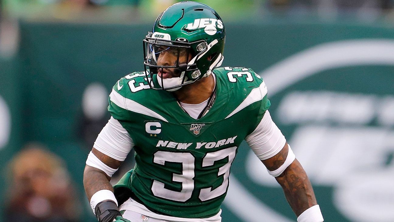 Jets' GM bolsters future with draft picks, but shouldn't get pass for '20