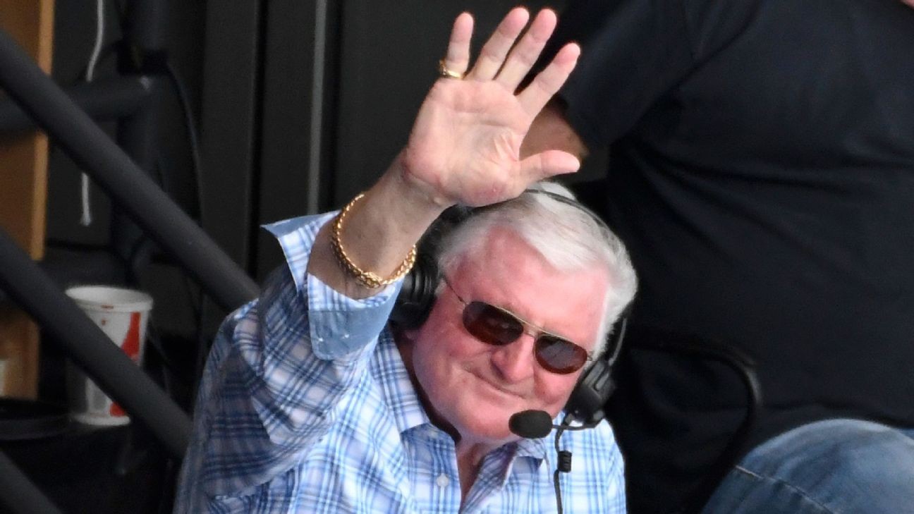 White Sox's Ken 'Hawk' Harrelson wins HOF Frick award