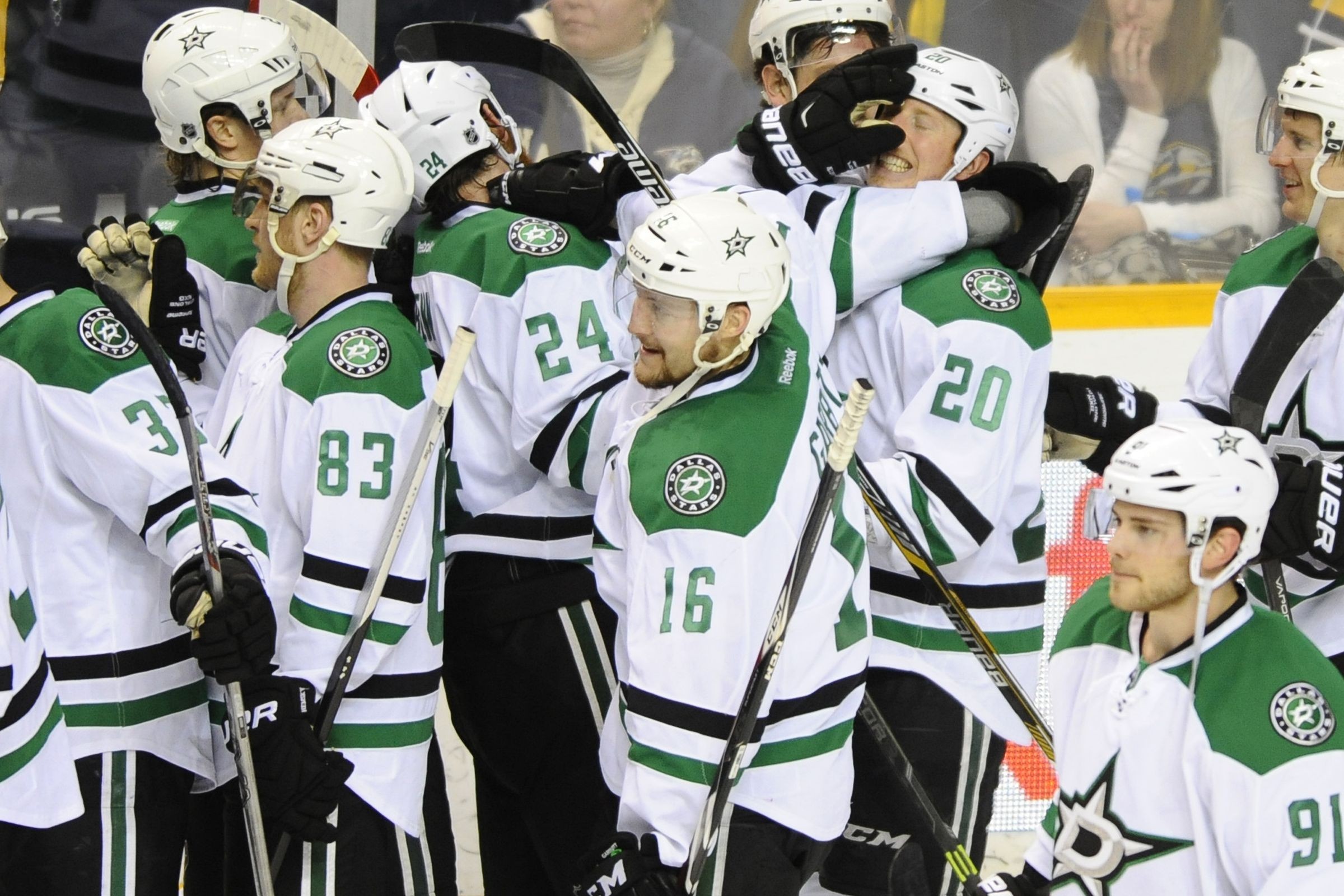 Dallas Stars Beat Predator's Blueline with Center Depth in 5-1 Victory ...