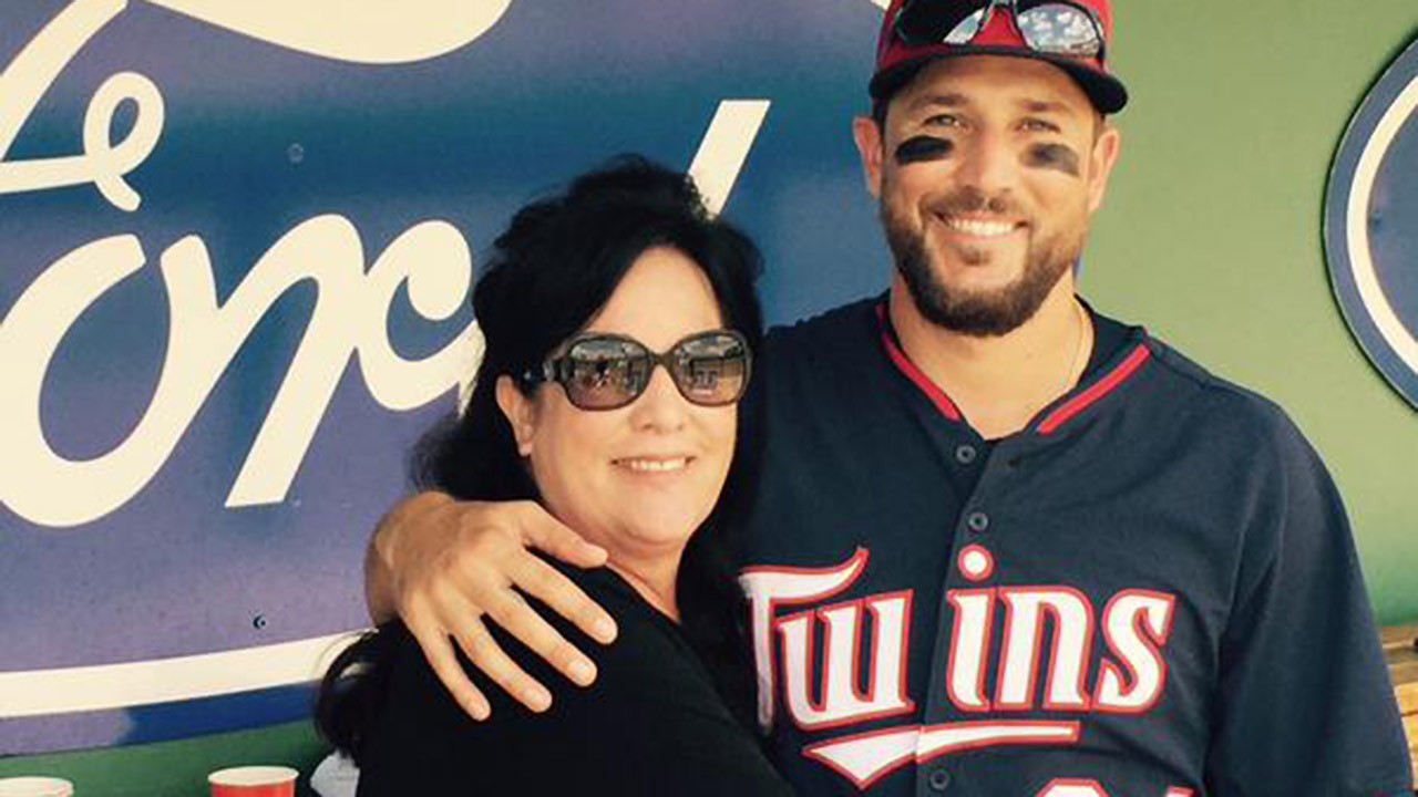 Circumstance forged Plouffe's bond with mom