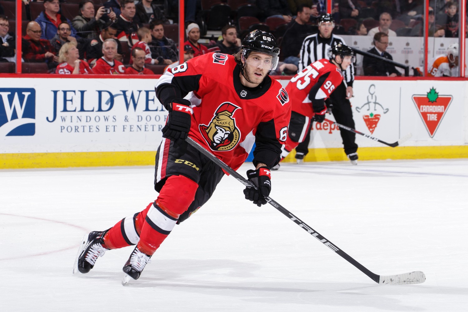 Panthers Acquire Speedy Scorer Mike Hoffman For Three Draft Picks