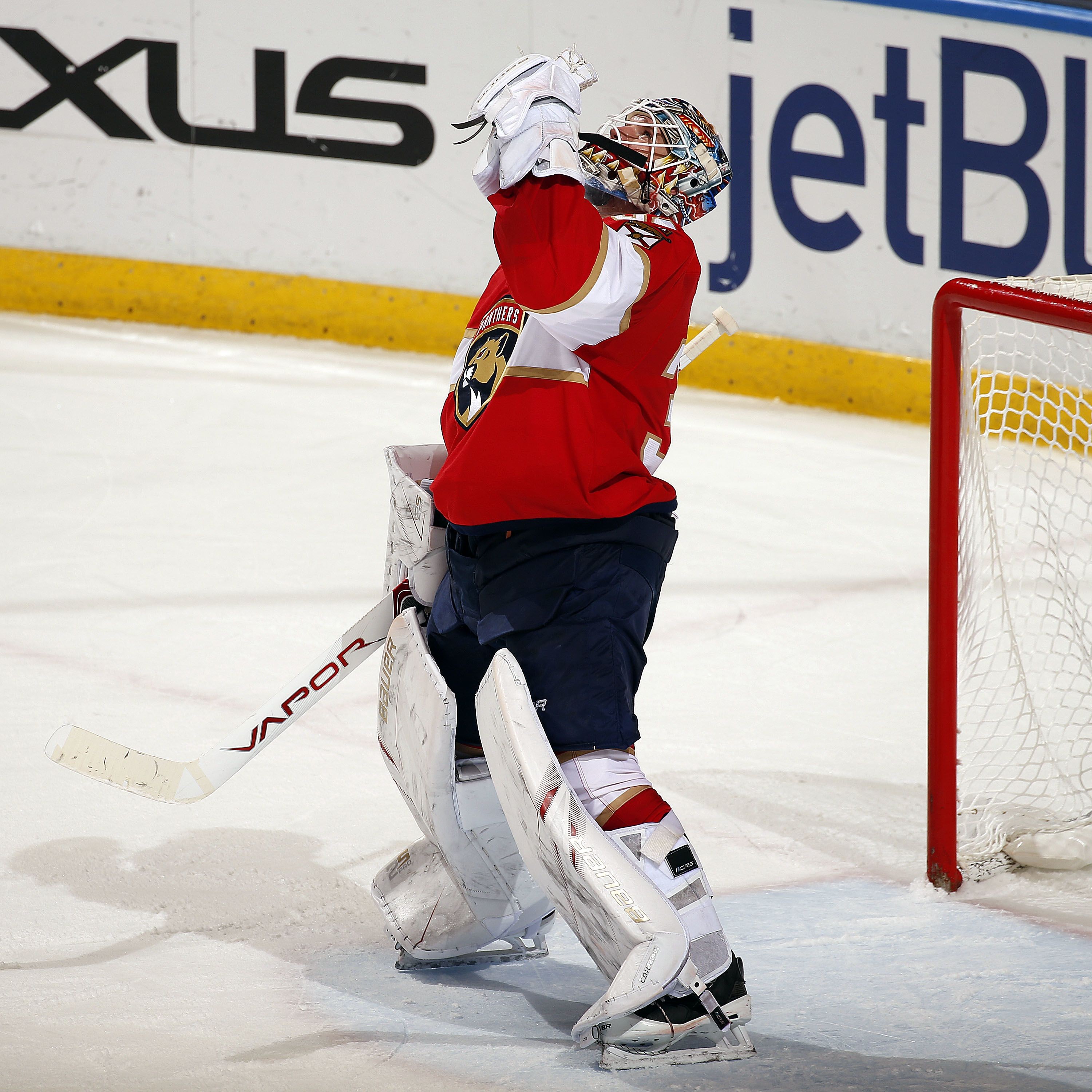 Florida Panthers: James Reimer is stepping up to the plate