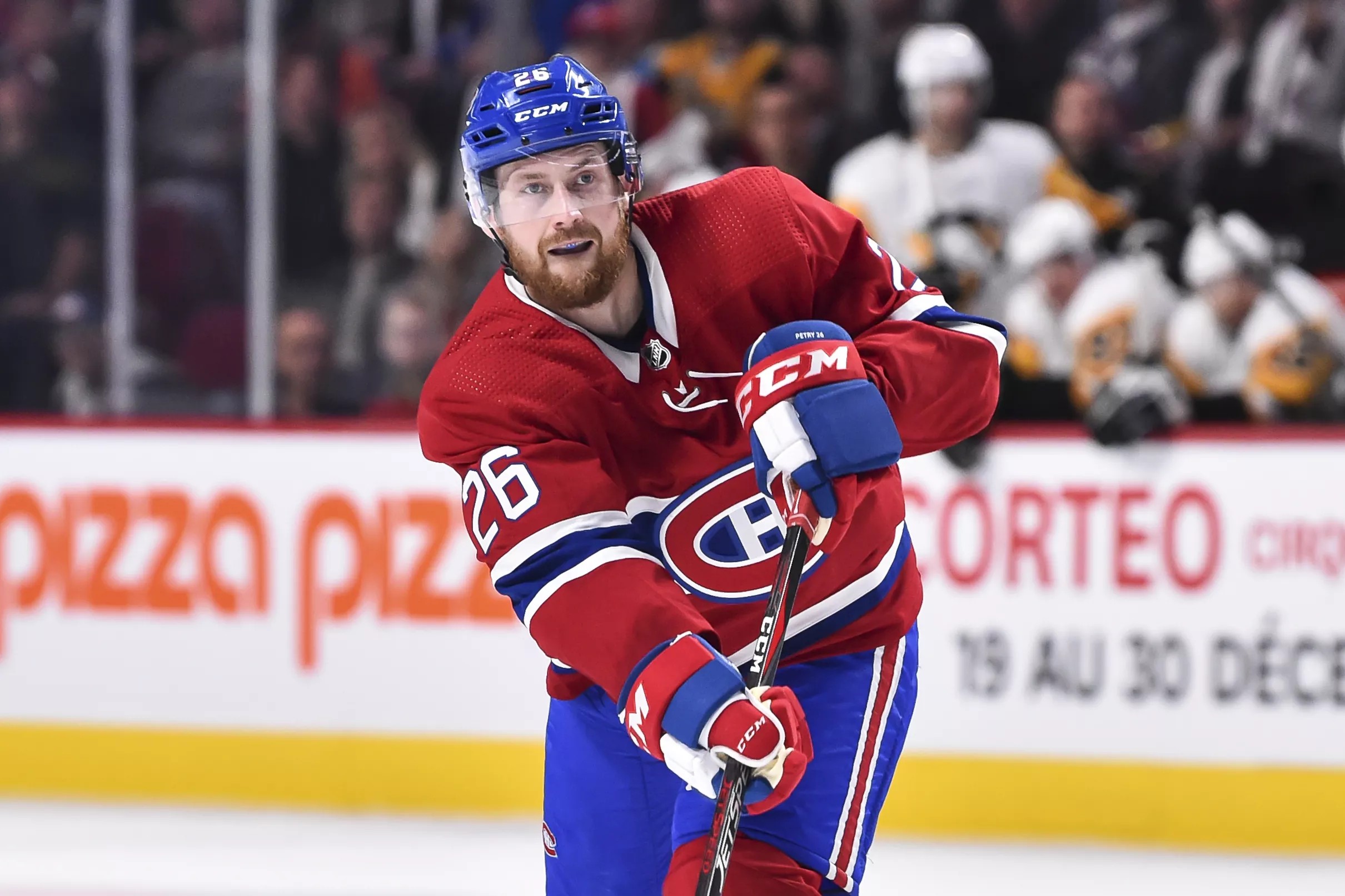 [Highlight] Jeff Petry puts the Habs ahead with a perfect shot