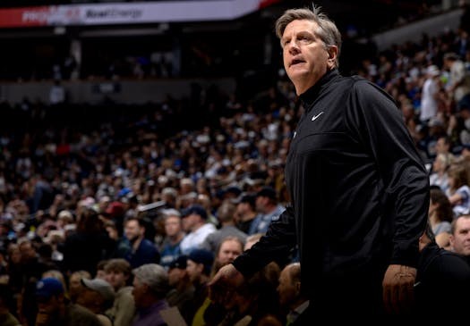 Timberwolves coach Chris Finch gets contract extension through 2028