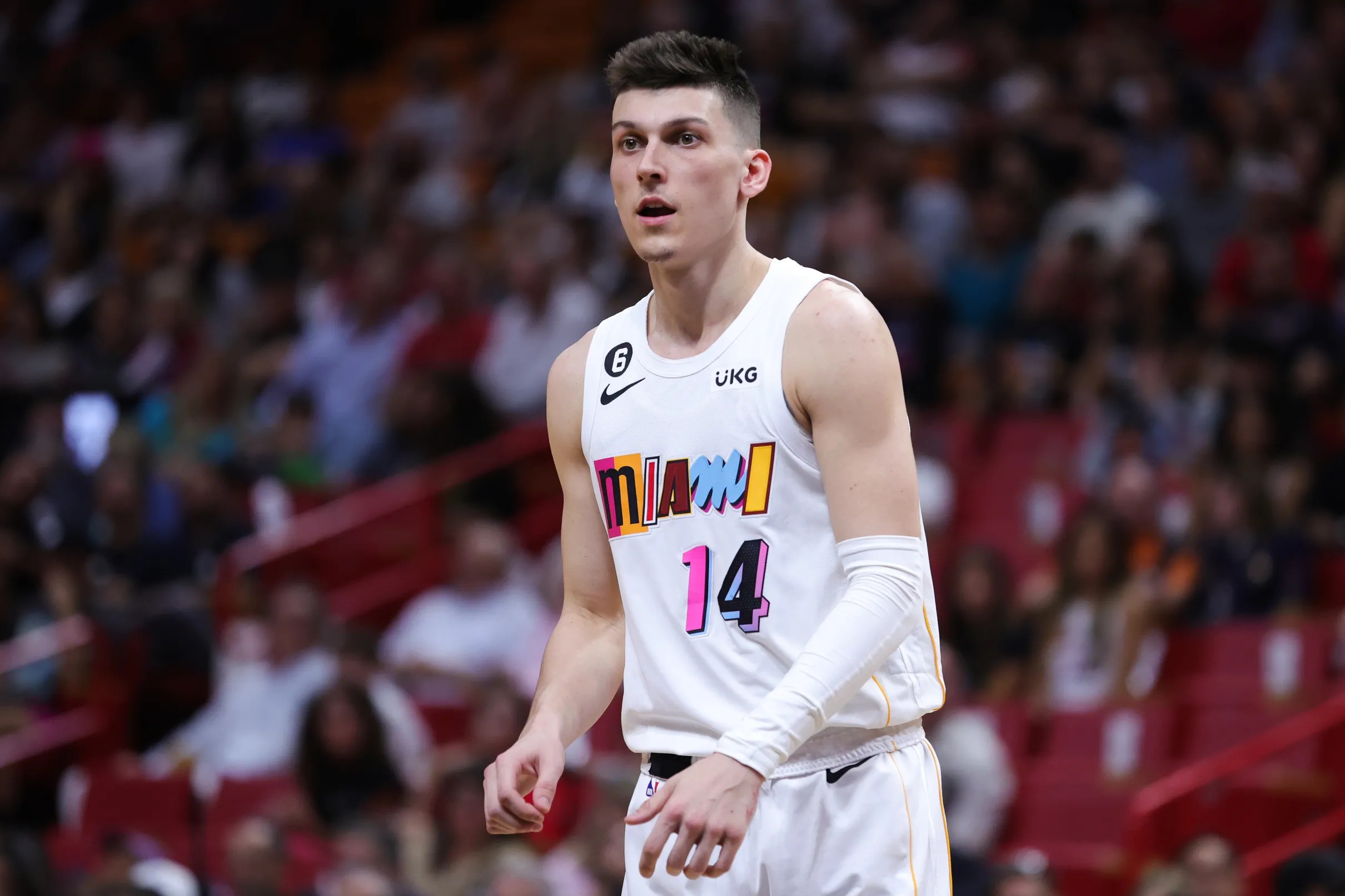 With one word, Jake Fischer pushes Tyler Herro back into fan spotlight