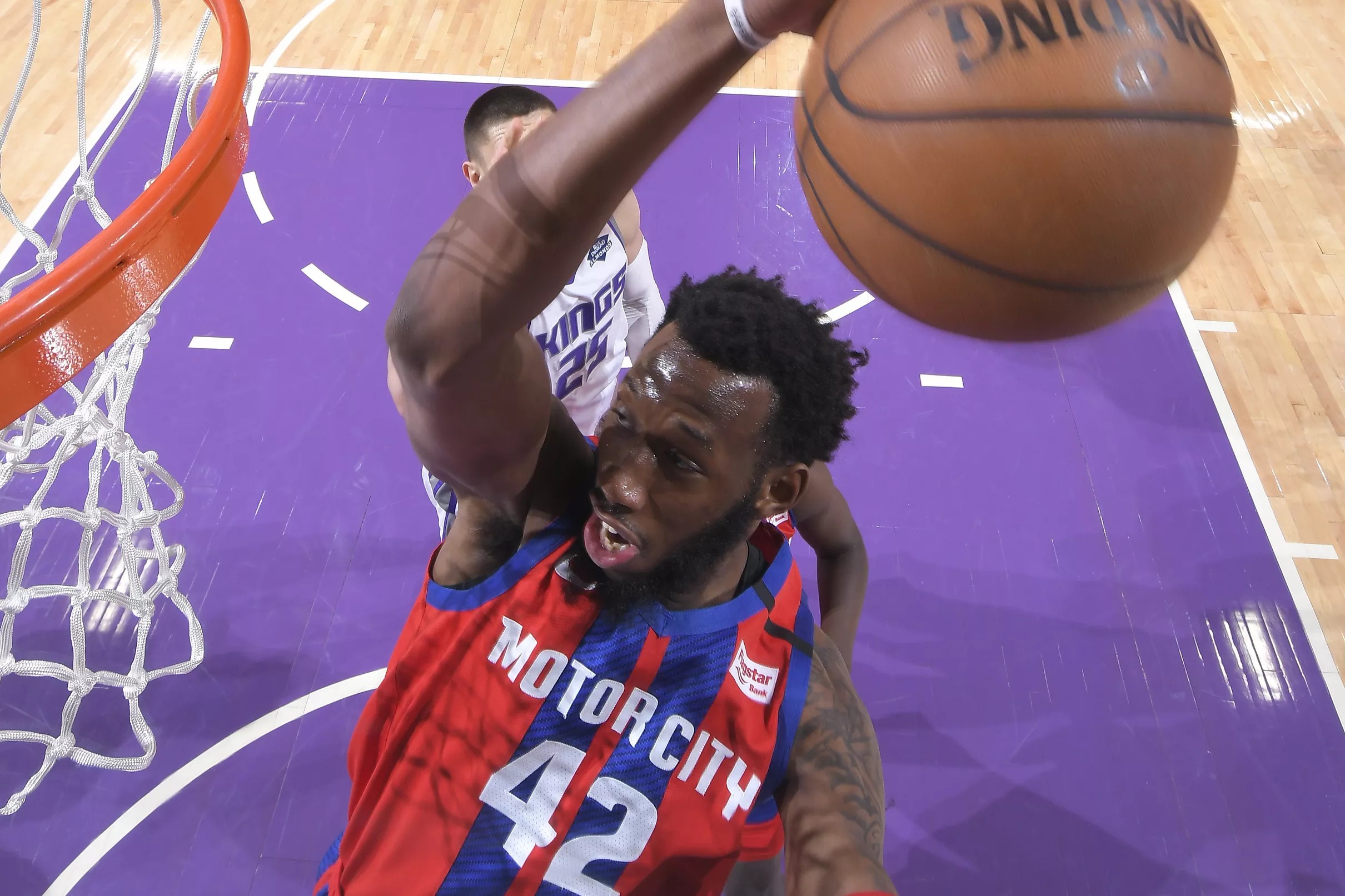 Donta Hall, Nets latest signing, is cleared for takeoff