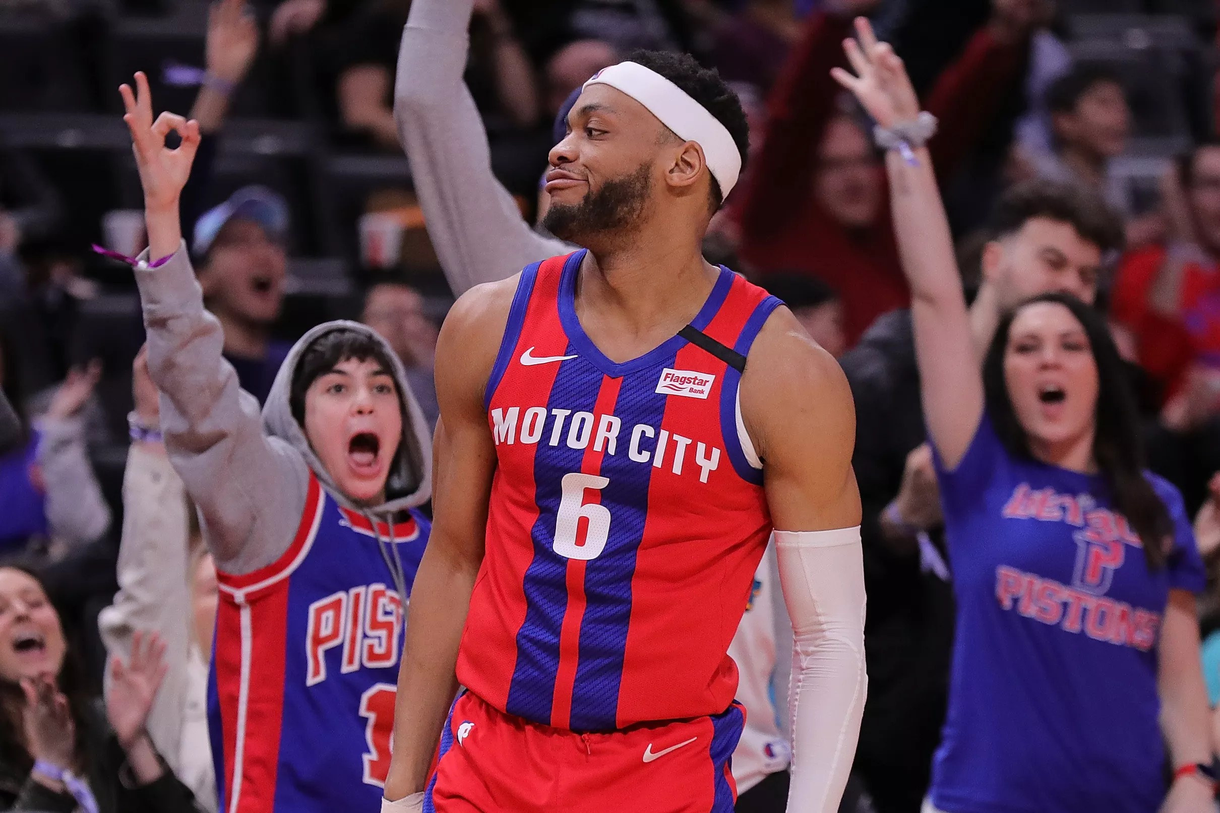 SHAMS: NETS WAIVE IMAN SHUMPERT IN SURPRISE MOVE TO GET UNDER ROSTER LIMIT