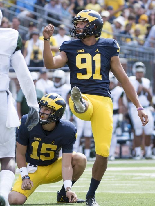Michigan’s Allen is rare kicker who is a triple threat