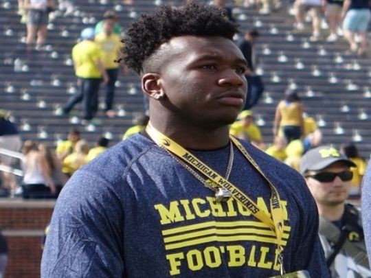 Four-star LB Drew Singleton picks Michigan