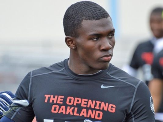 Michigan lands four-star Los Angeles cornerback David Long