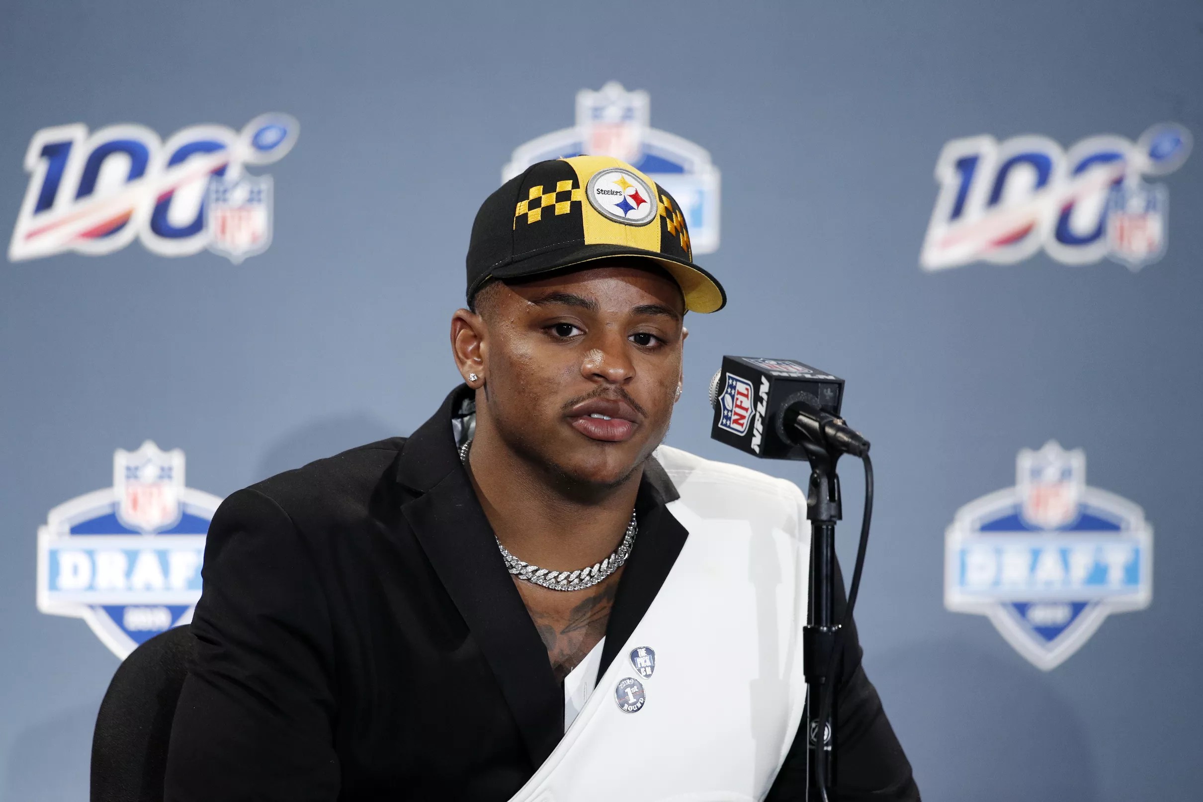 Players and pundits react to Pittsburgh Steelers drafting Devin Bush