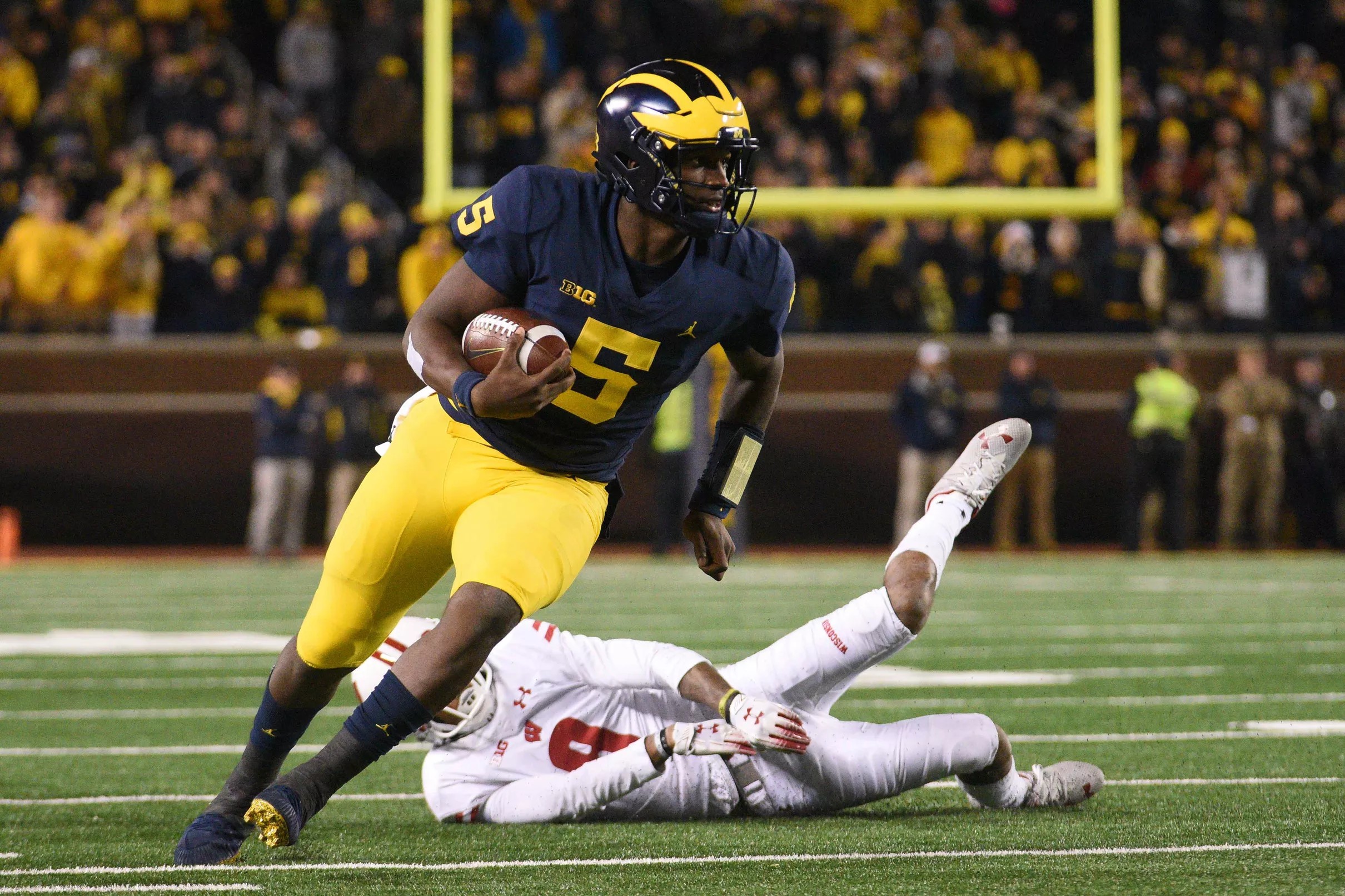 Michigan football’s winter workout video will make you want to hit the gym