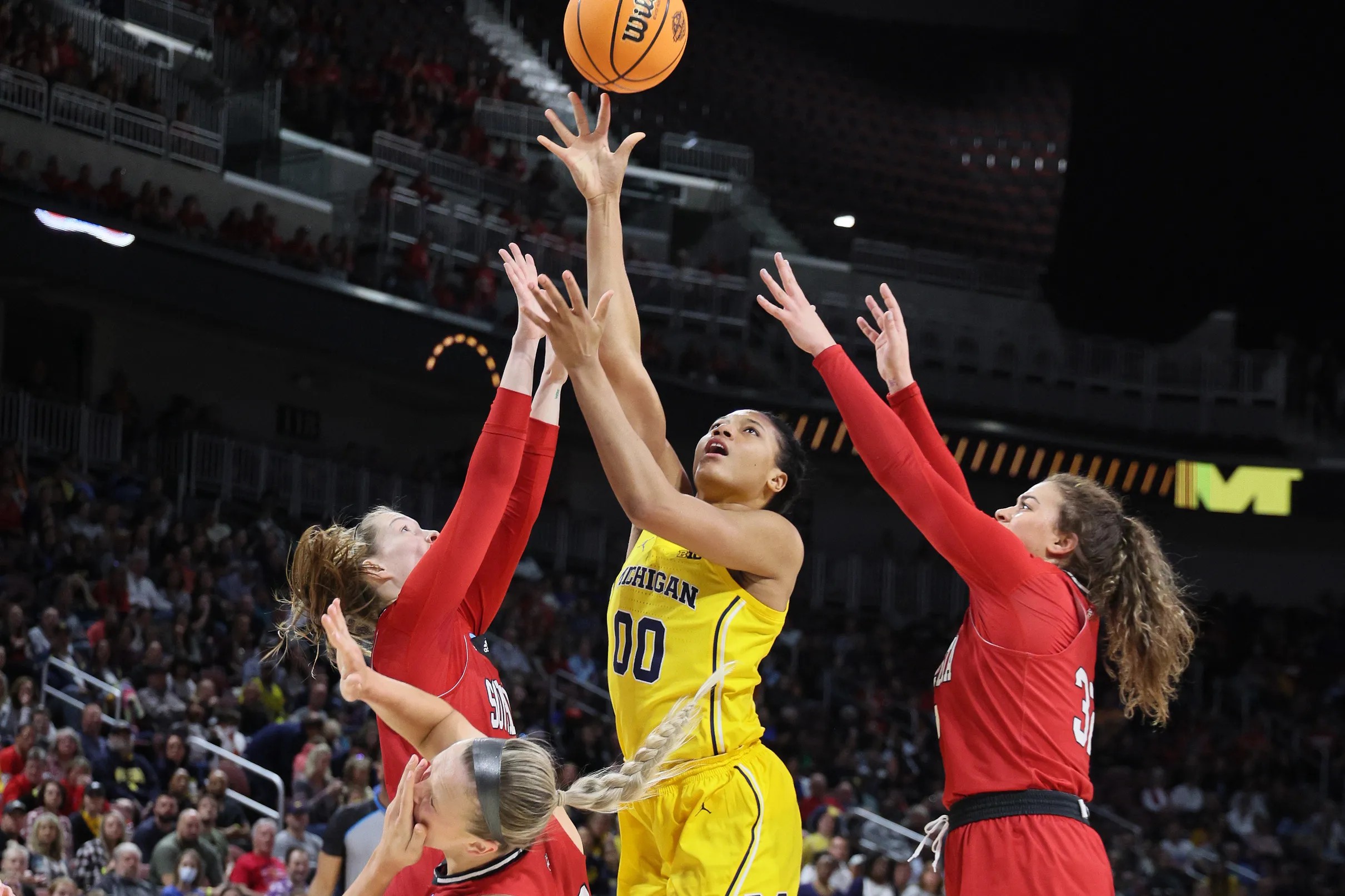 2022 three-star ATH Tyler Banks ‘humbled’ by Michigan offer