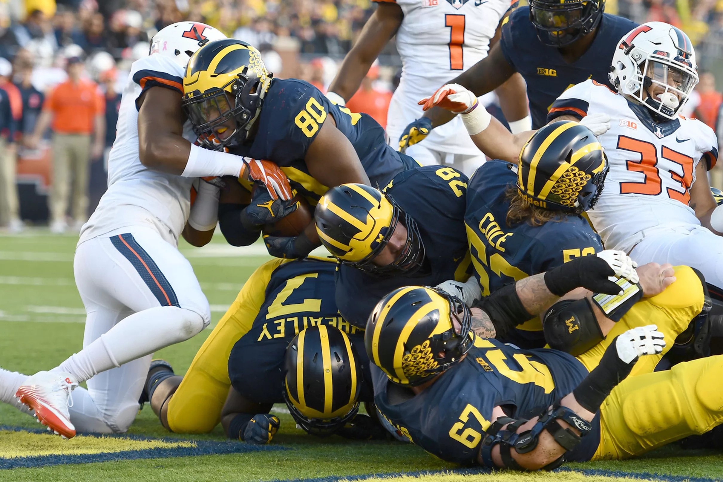 Michigan opens as three-score favorite in trip to Illinois