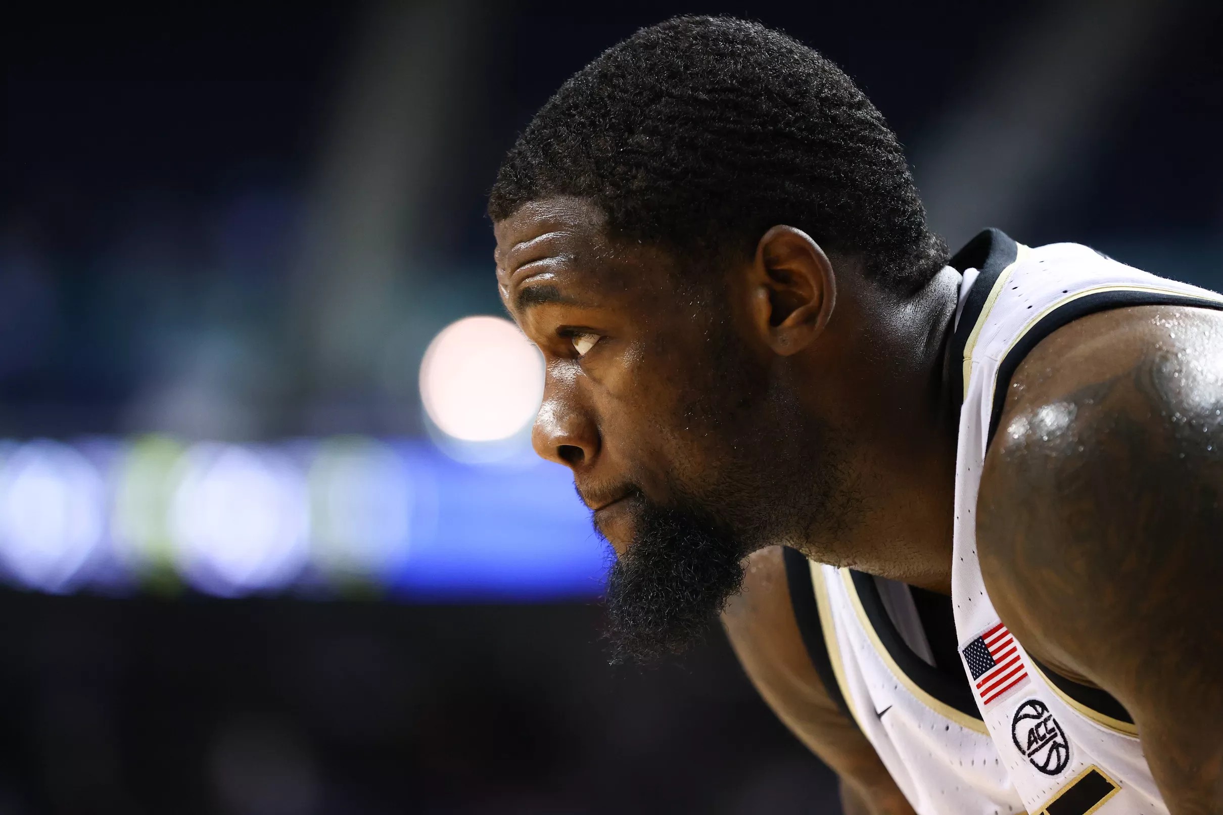 Deep breaths: Transfer Chaundee Brown is now listed in Michigan’s ...