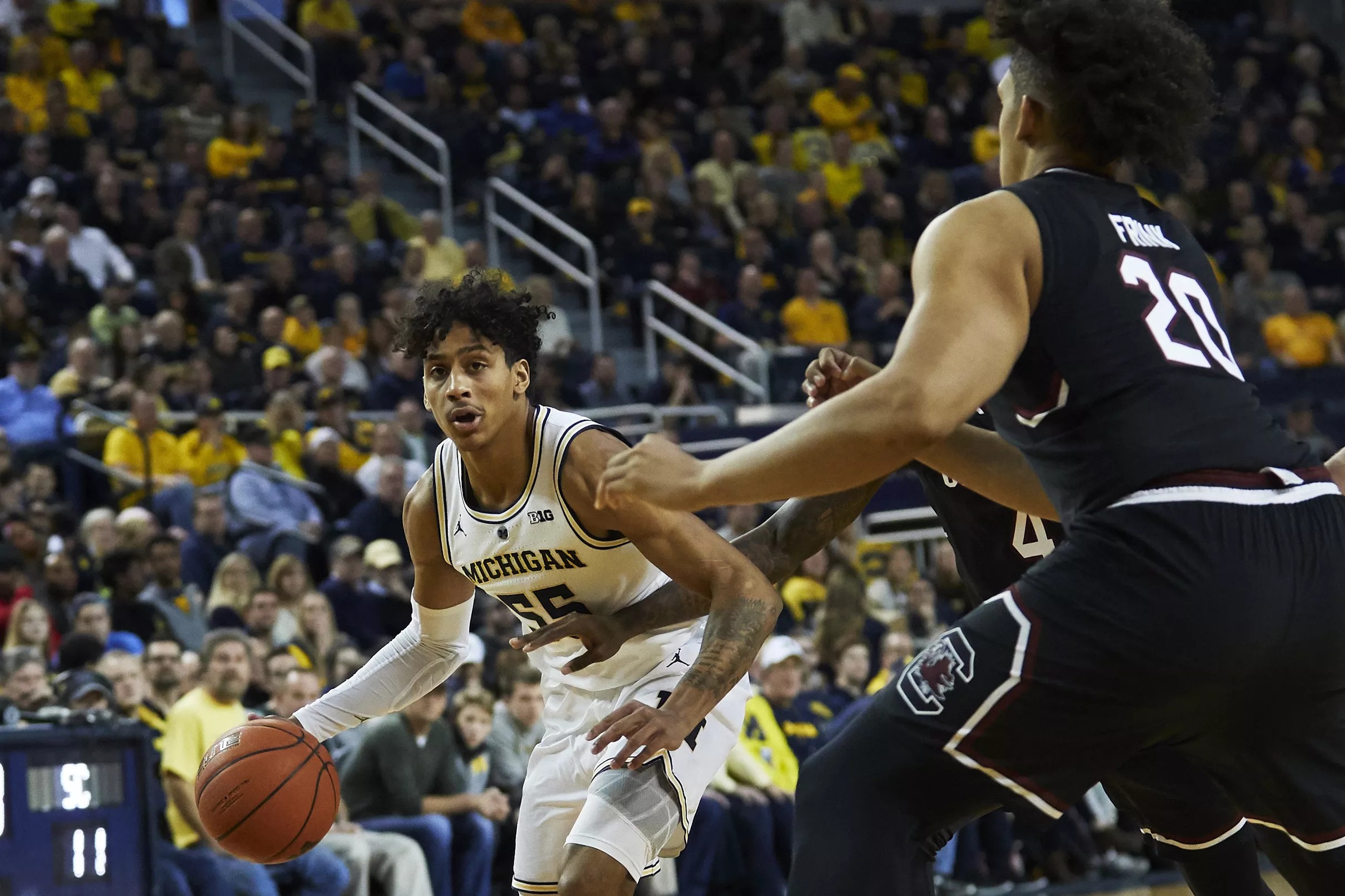 Michigan again looks human in victory over South Carolina