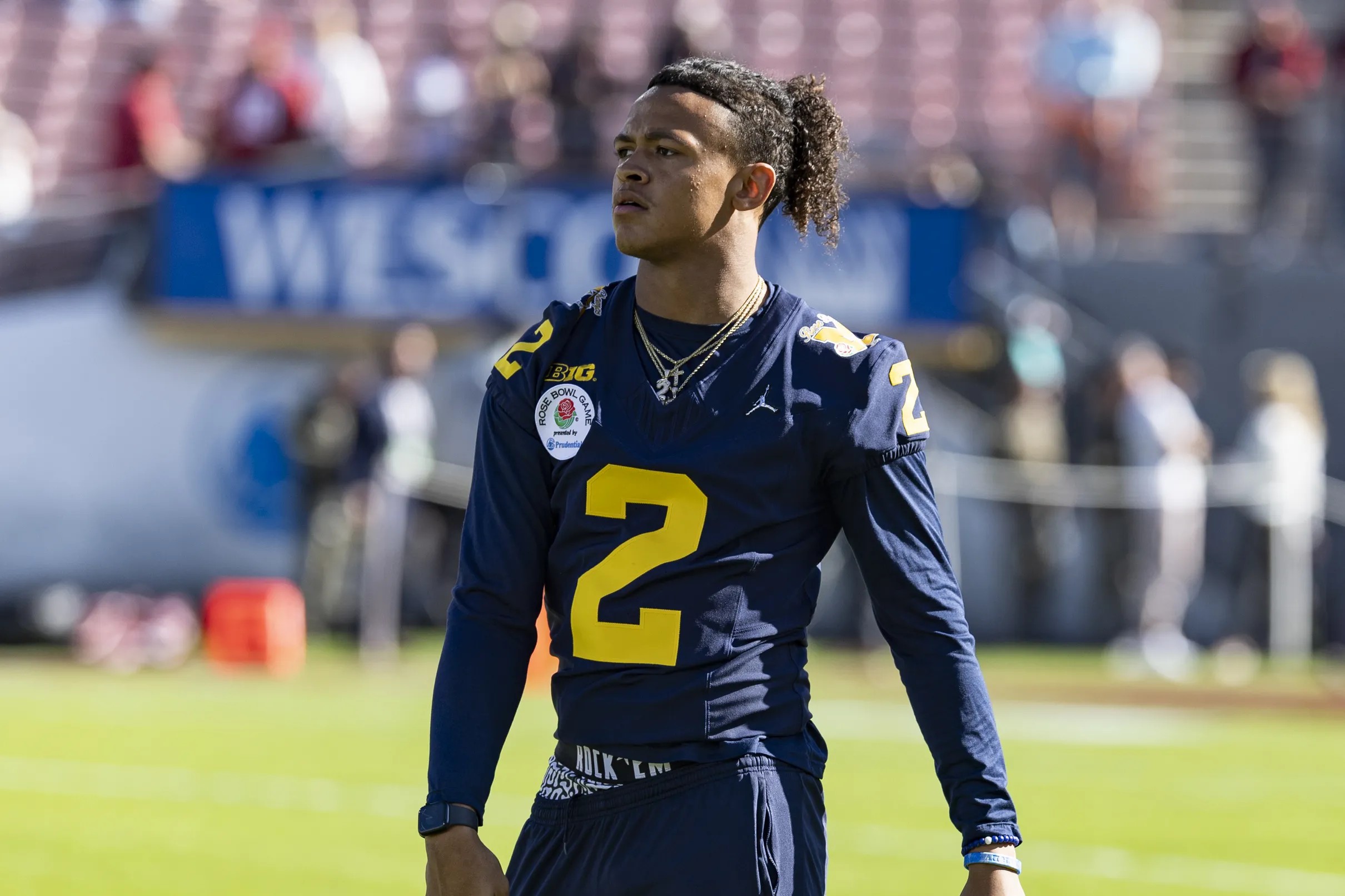 Freshman QB Jadyn Davis inks first NIL deal