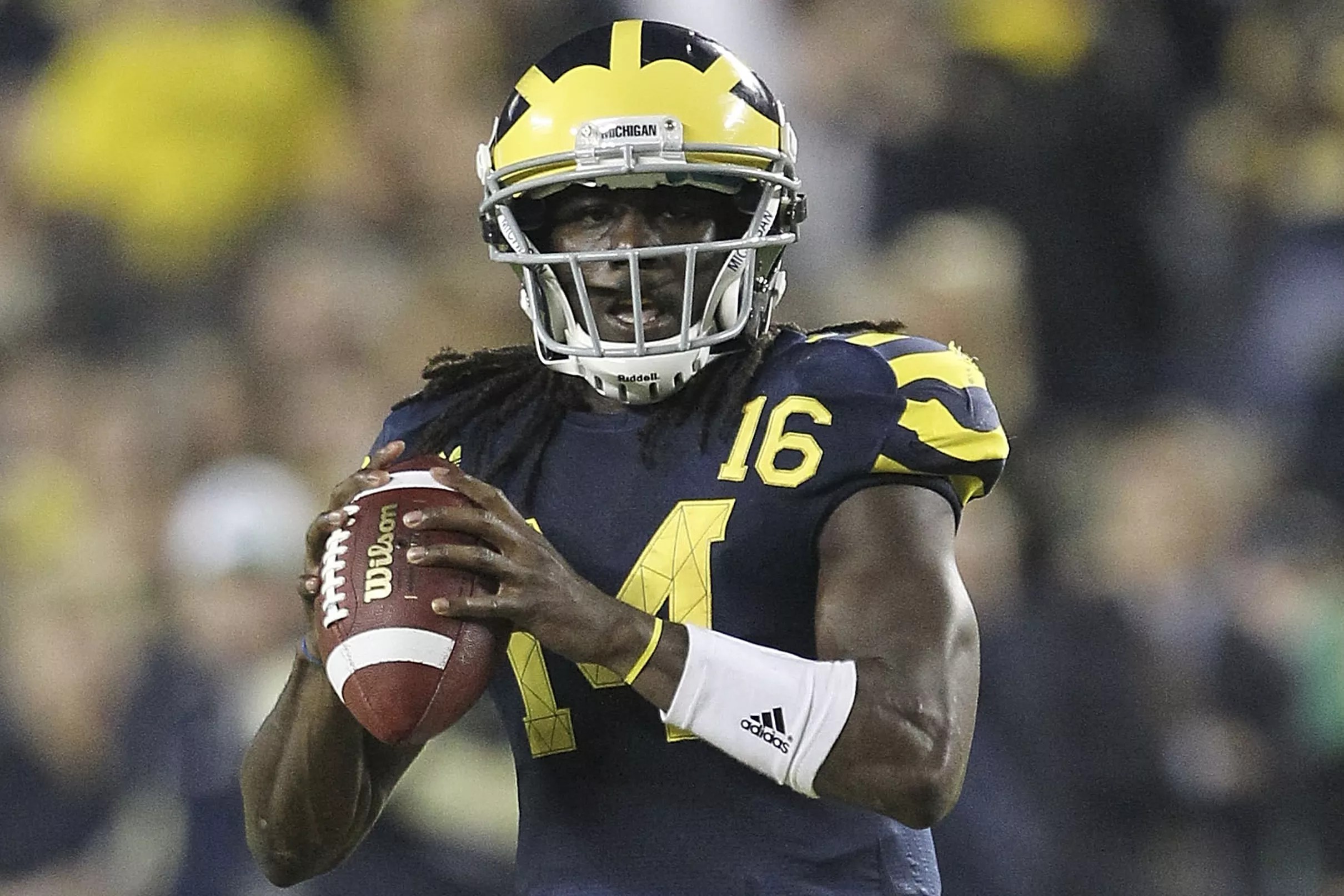Iconic Performance Week: Denard Robinson heads improbable comeback over ...