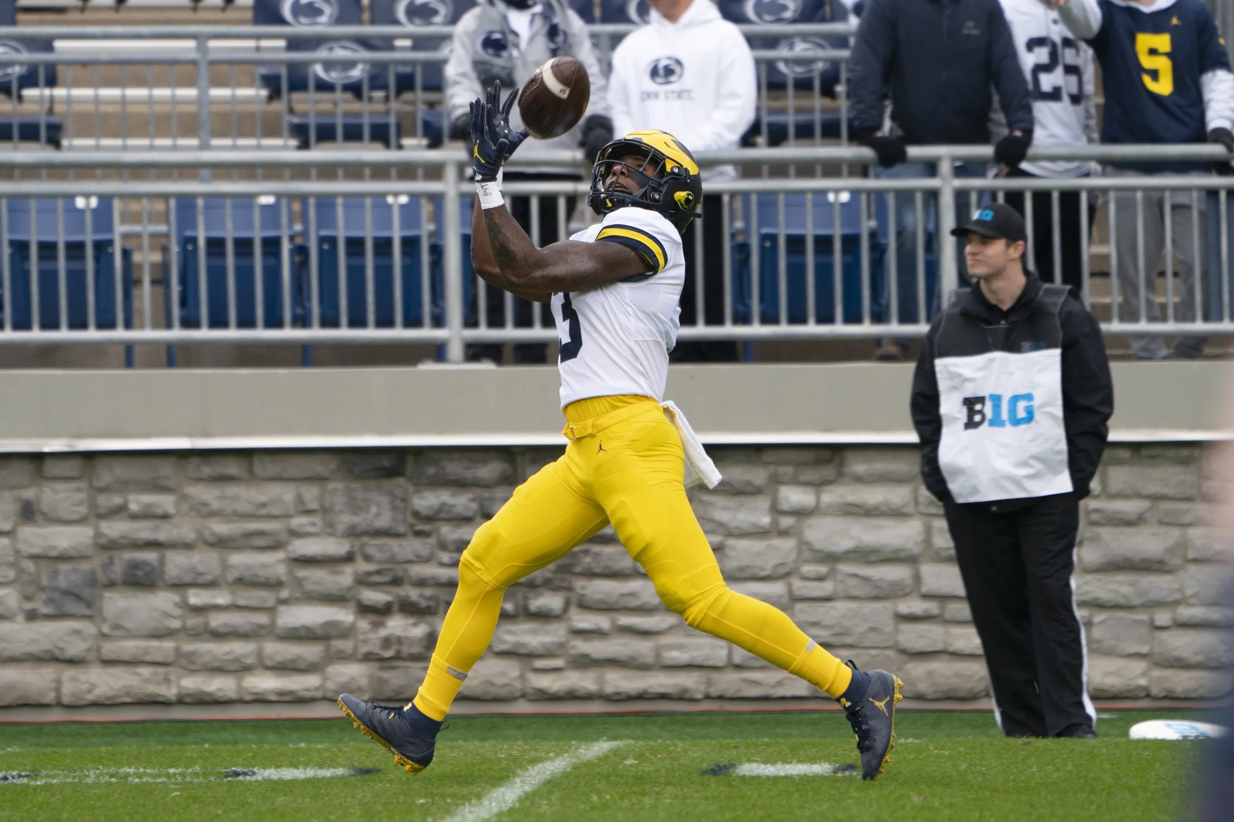 Michigan makes top five list for 2023 three-star WR Frederick Moore