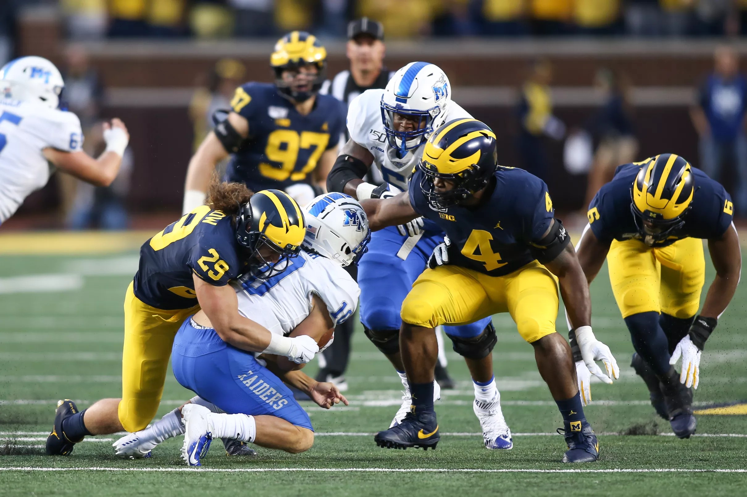 Charles Thomas could sneak his way into the linebacker rotation