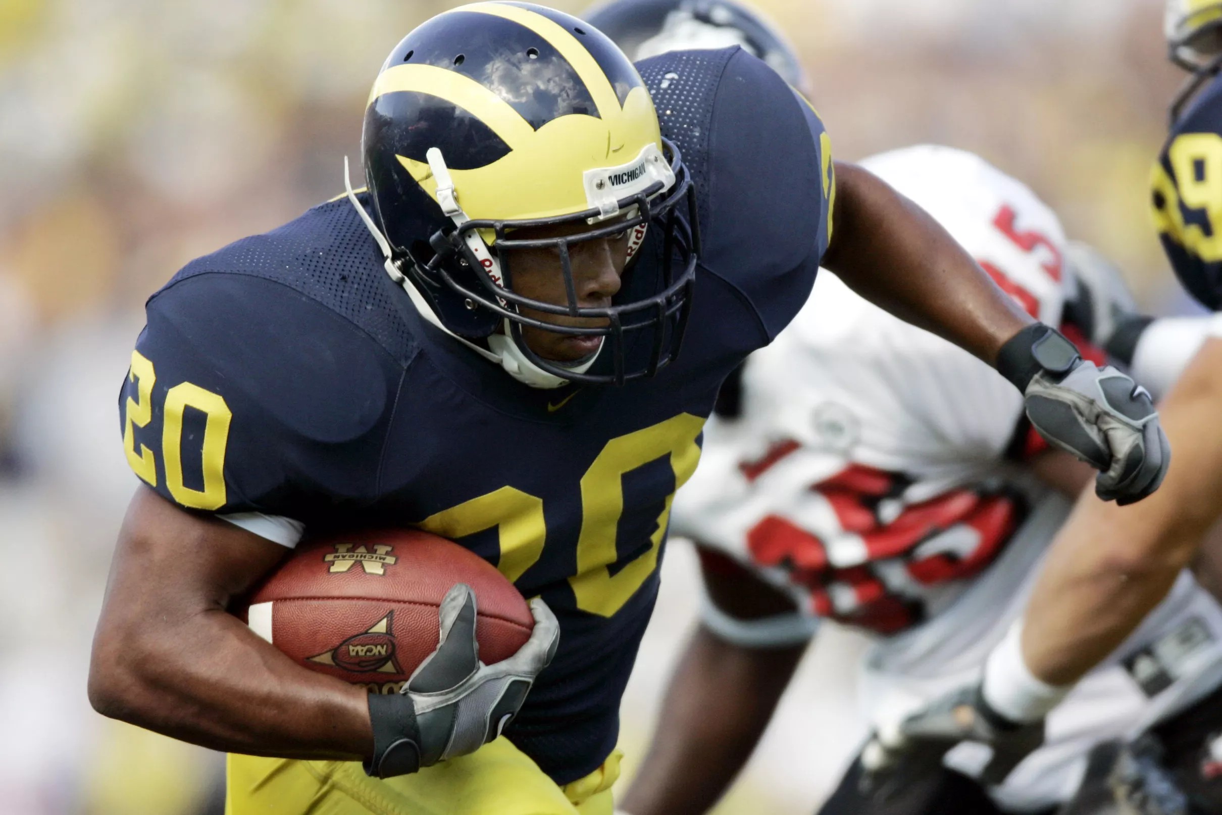 Reactions pour in to Michigan’s hiring of Mike Hart