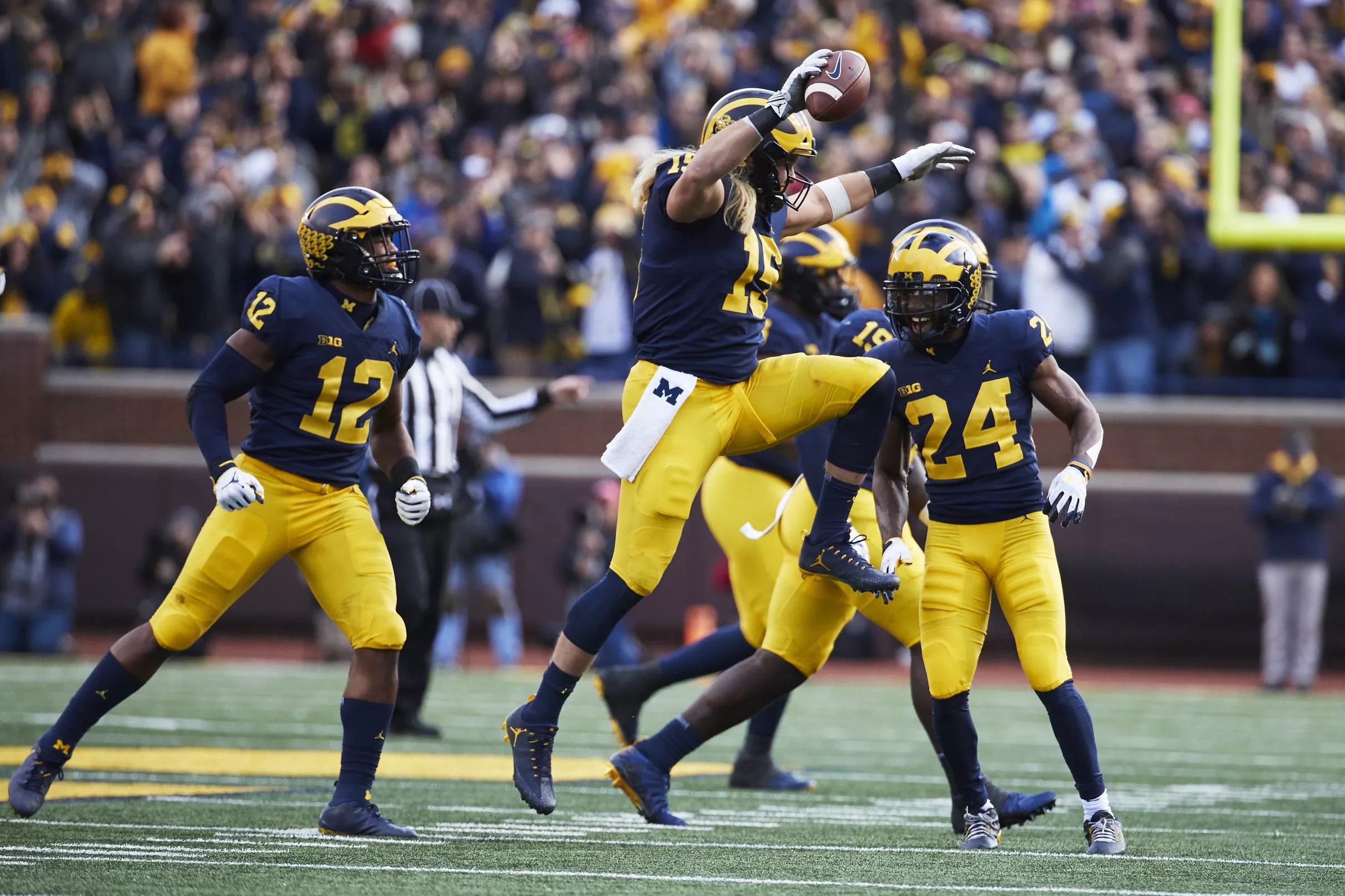 College Football Playoff Watch: Michigan poised to move up
