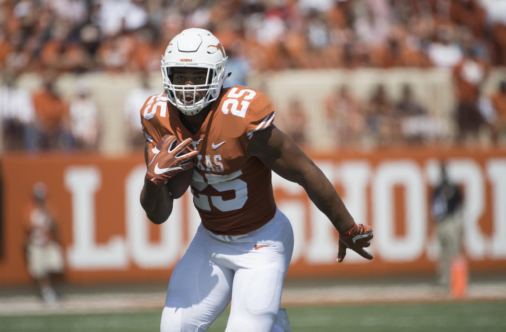 Tracking the Longhorns: Tuesday media availability