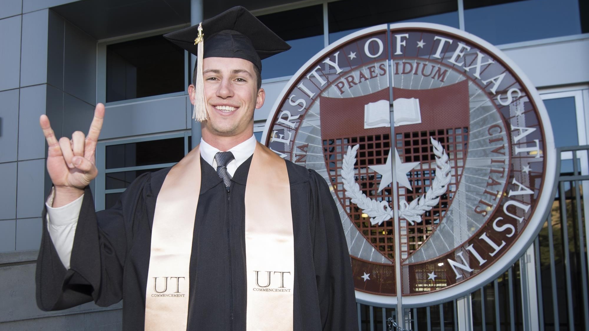 Video: Longhorn for Life Travis Jones returns to graduate