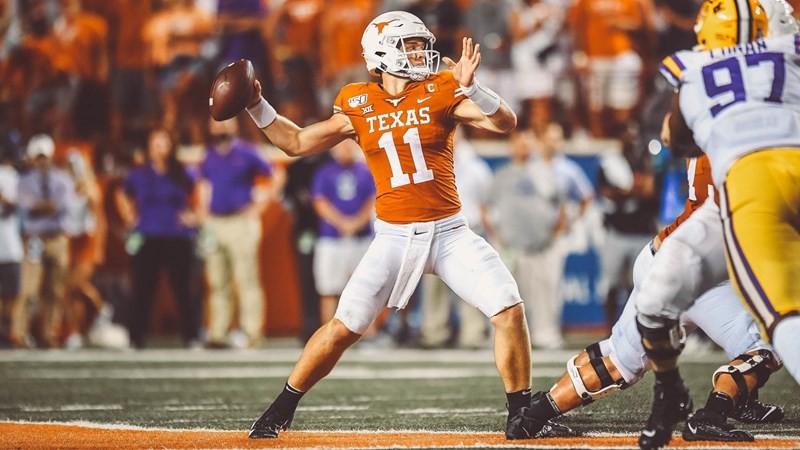 Ehlinger selected to Maxwell Award watch list